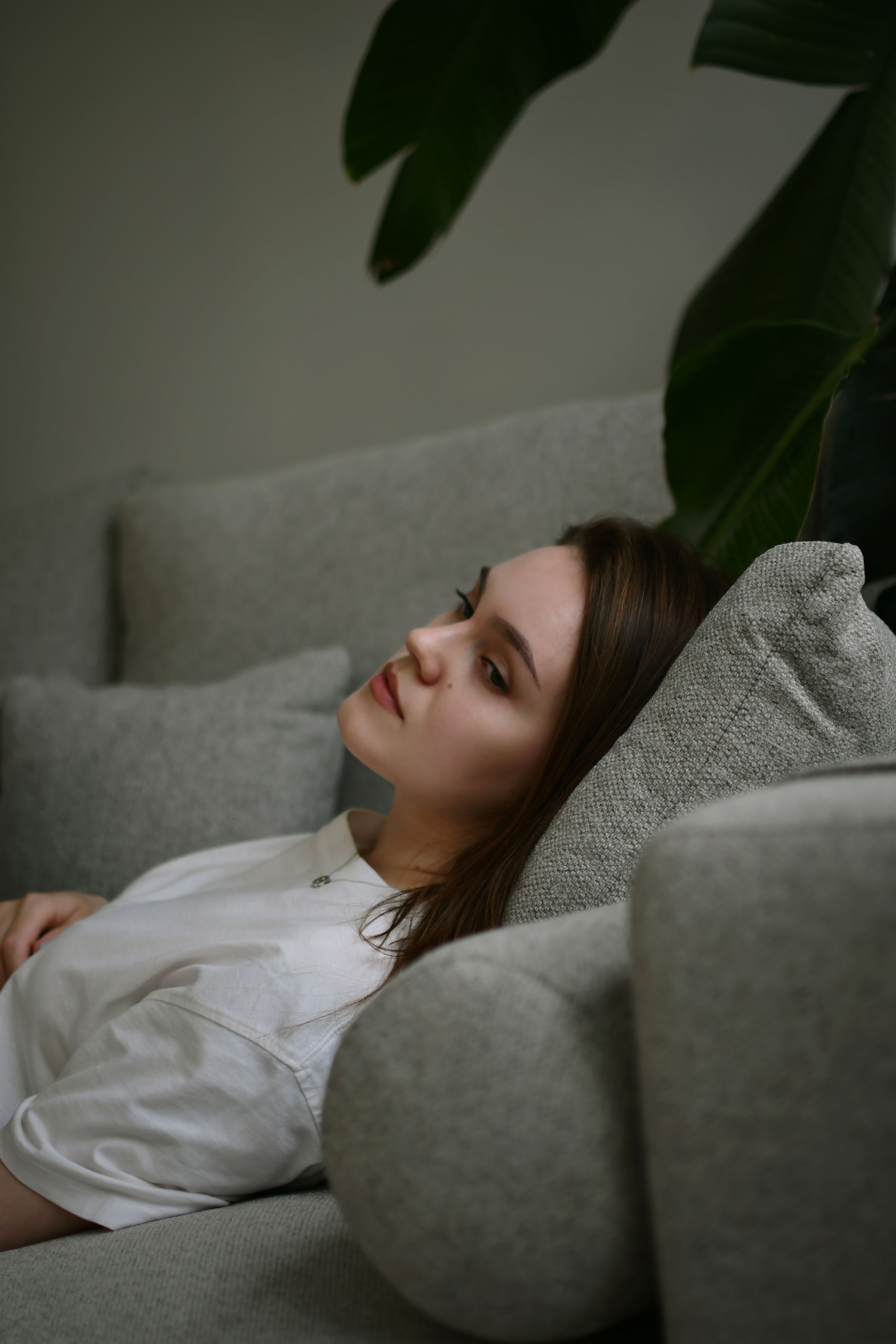 Woman Lying Down and Posing on Ground · Free Stock Photo