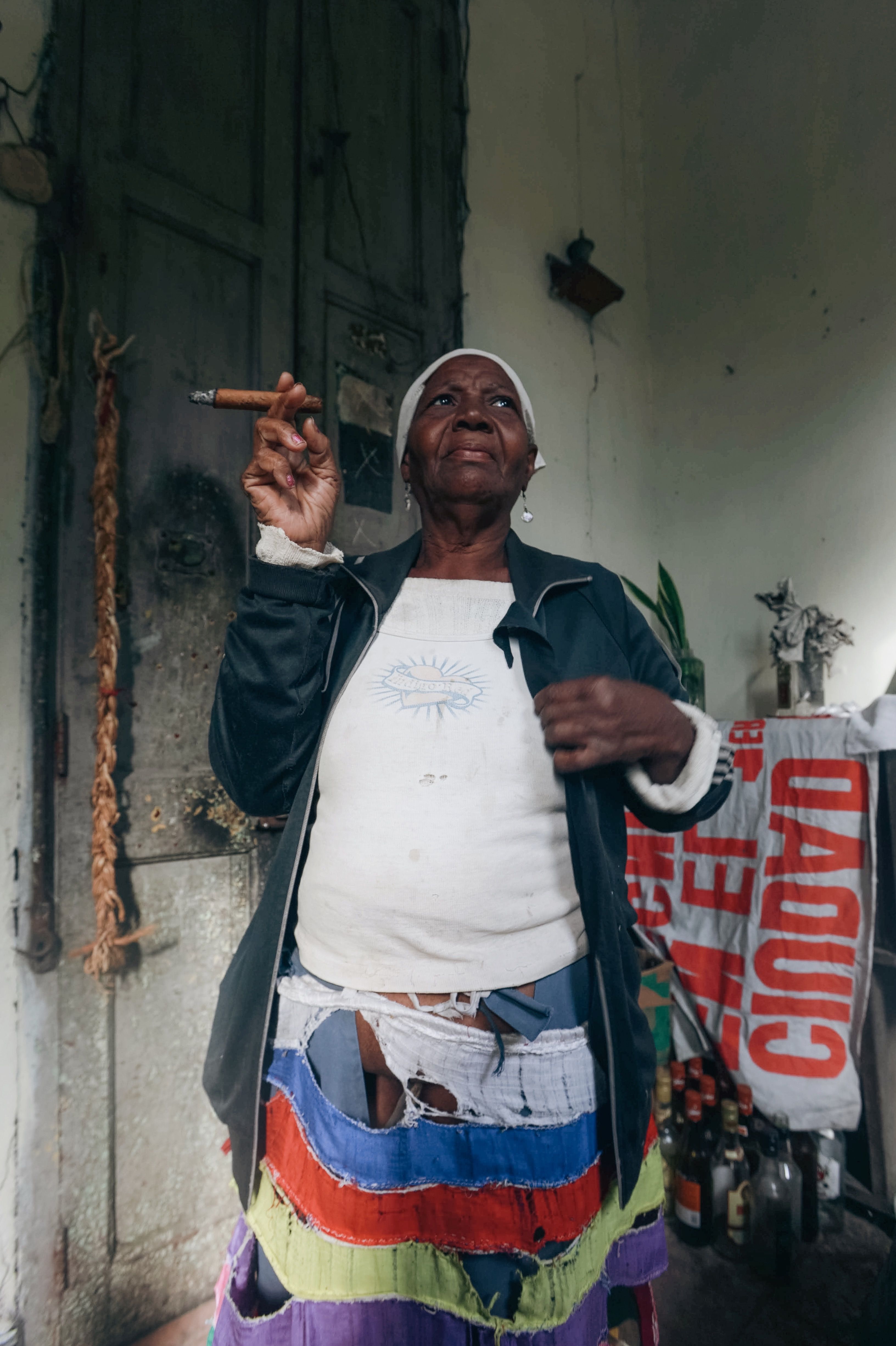 African American Woman Smoking Cigar Photos, Download The BEST Free ...
