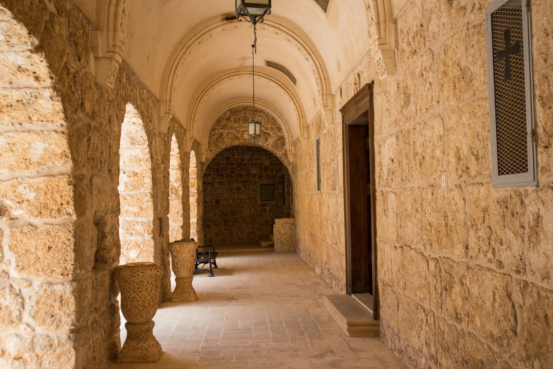 Arcades Architecture: A Journey Through History and Design