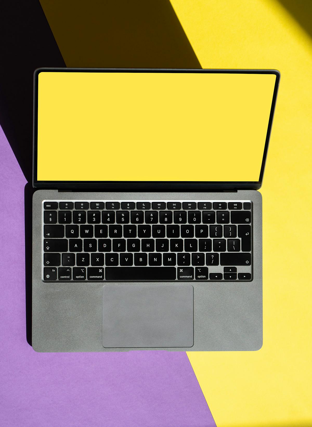 Laptop Lock Screen Wallpaper Aesthetic Photos, Download The BEST Free ...