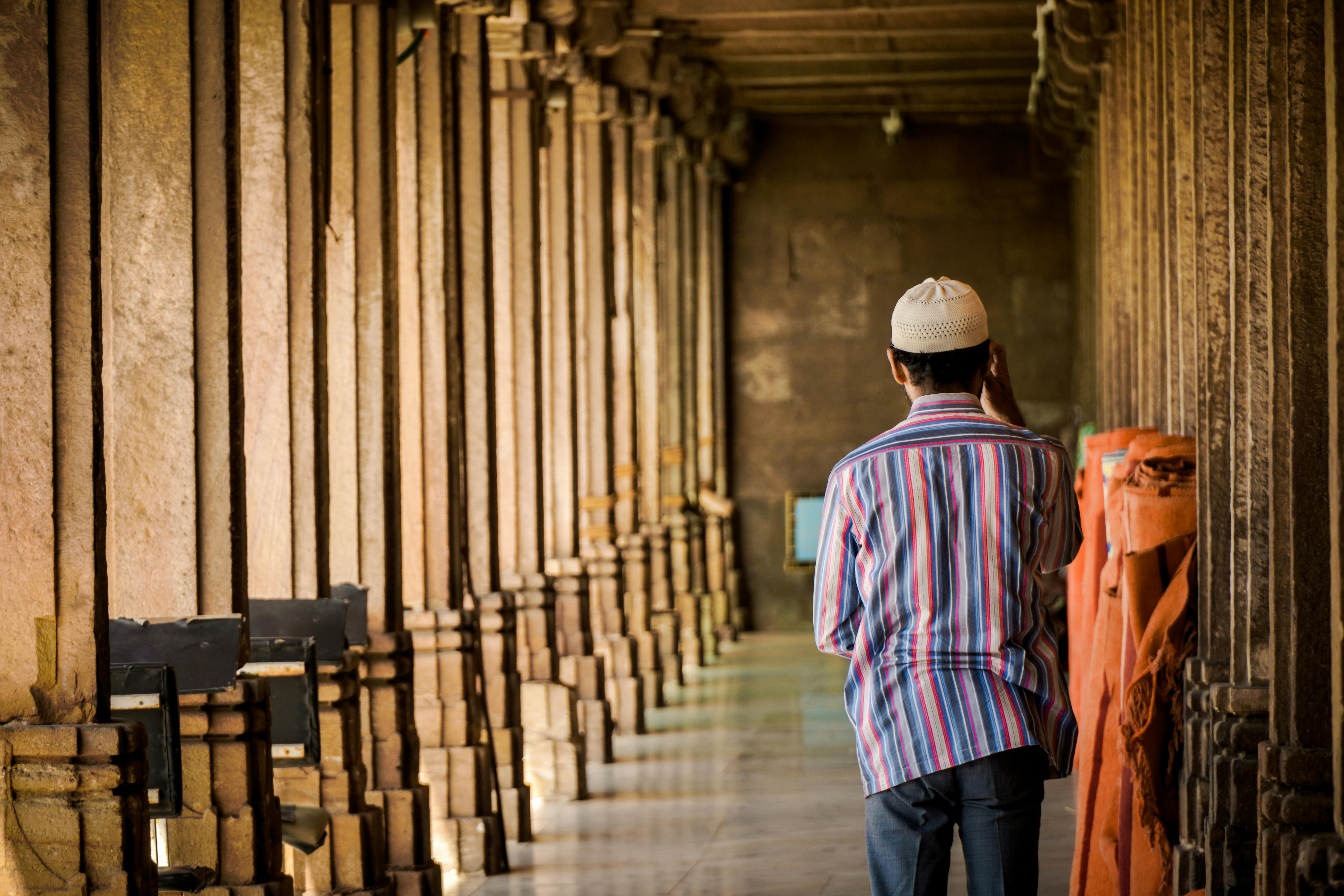 Maroon Shirt Front And Back Photos, Download The BEST Free Maroon Shirt ...