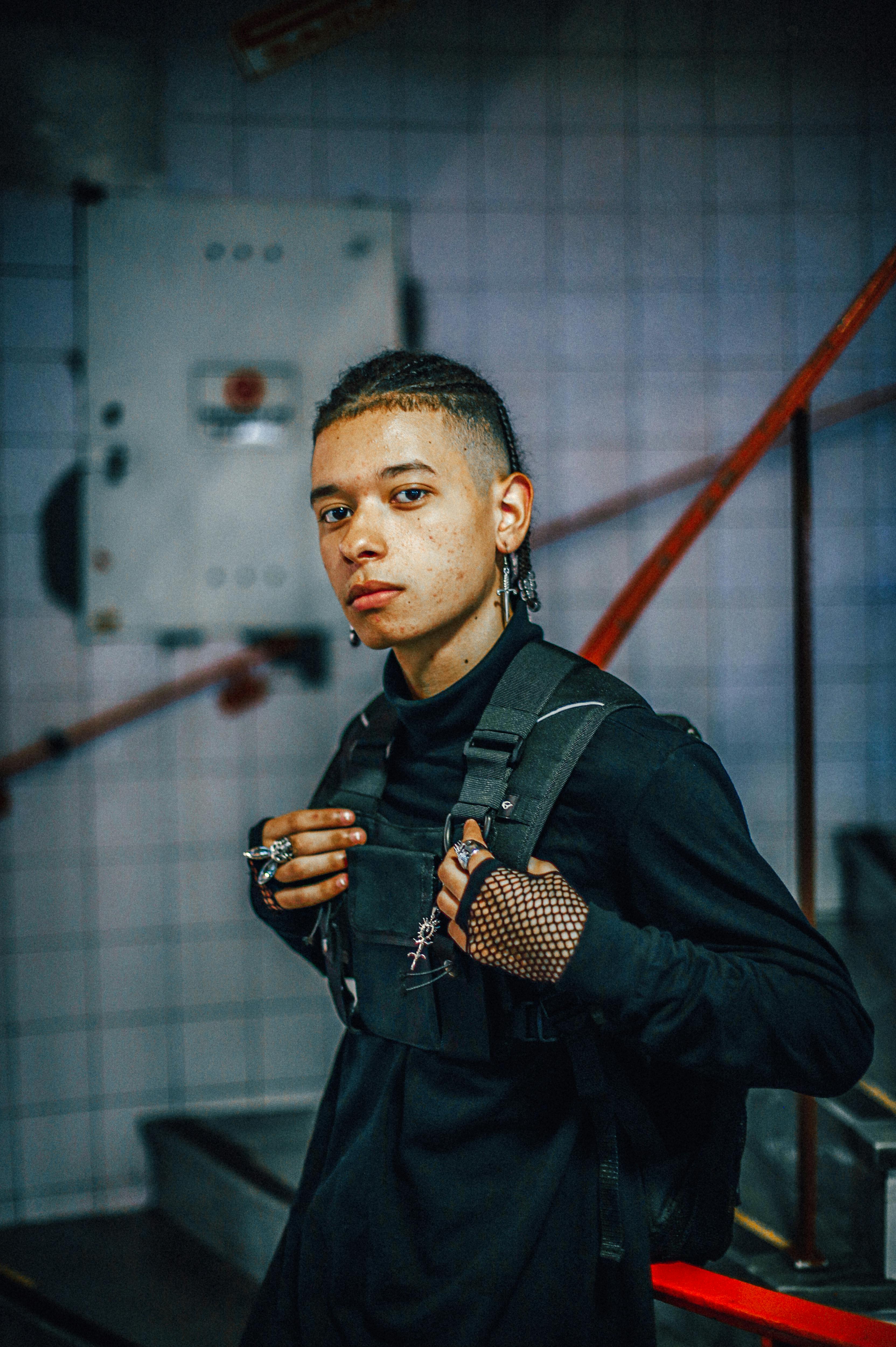 Model With Backpack Photos, Download The BEST Free Model With Backpack ...