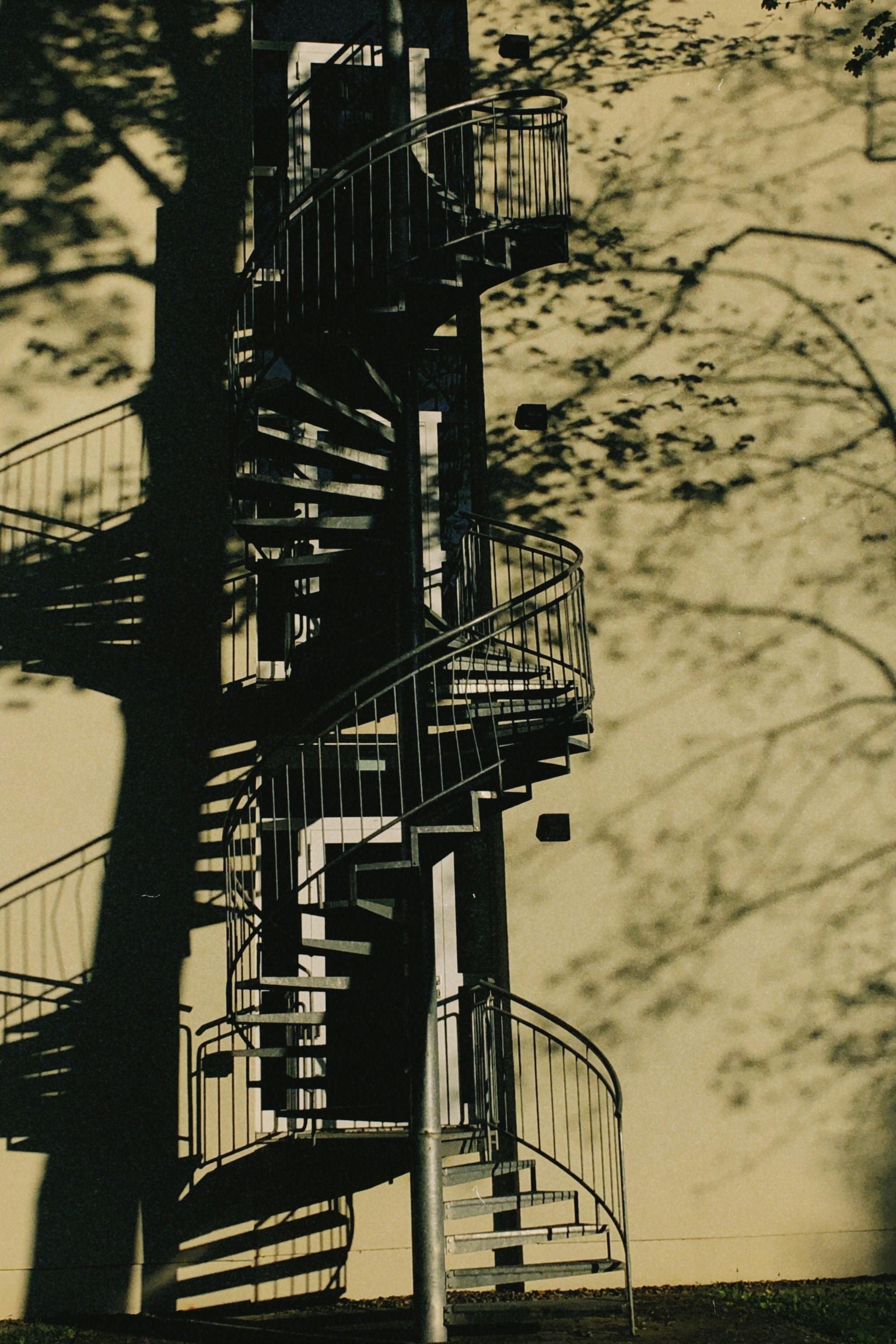 Winding Staircase in House Yard · Free Stock Photo