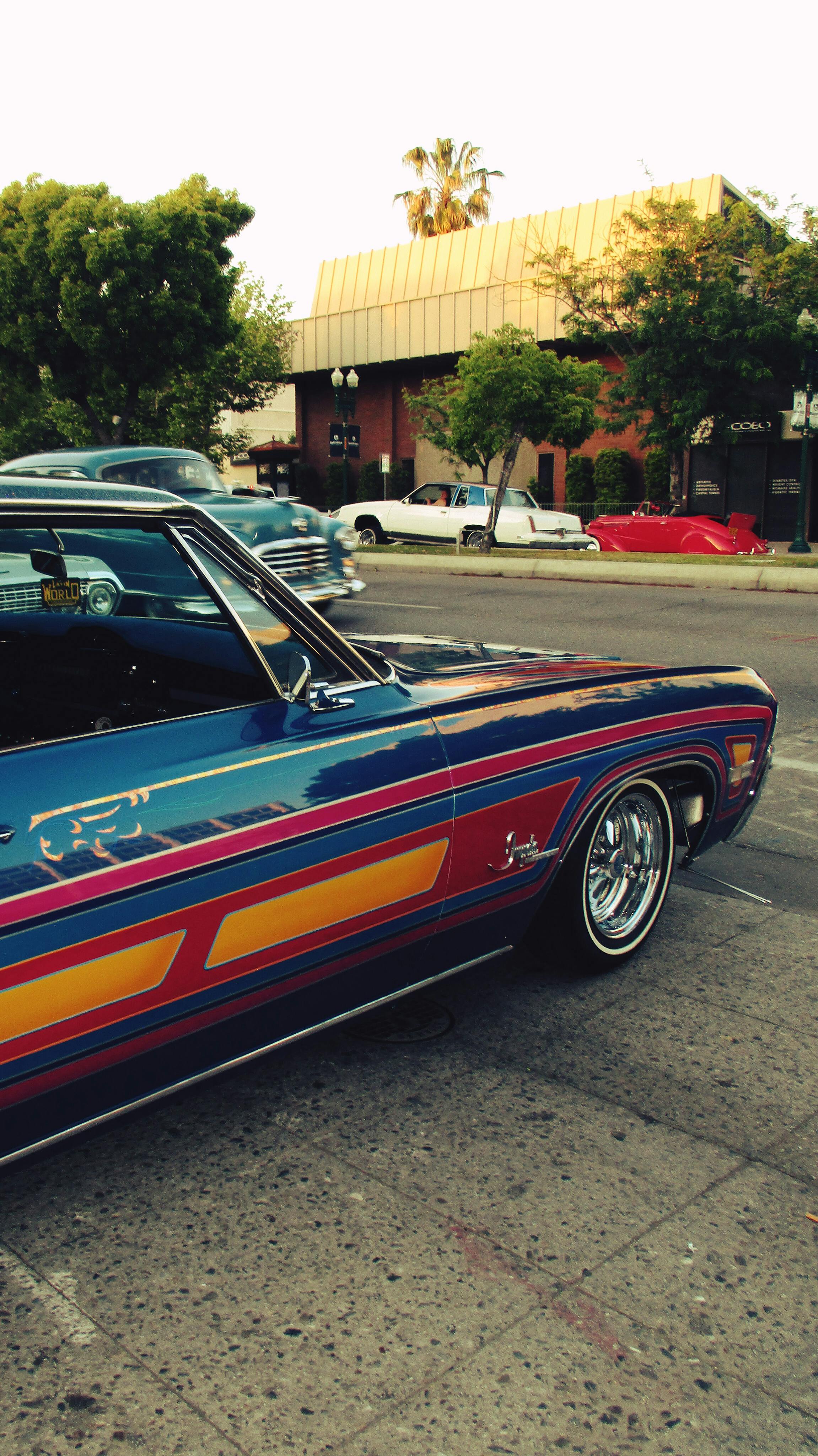 American Custom Low-Rider Car · Free Stock Photo