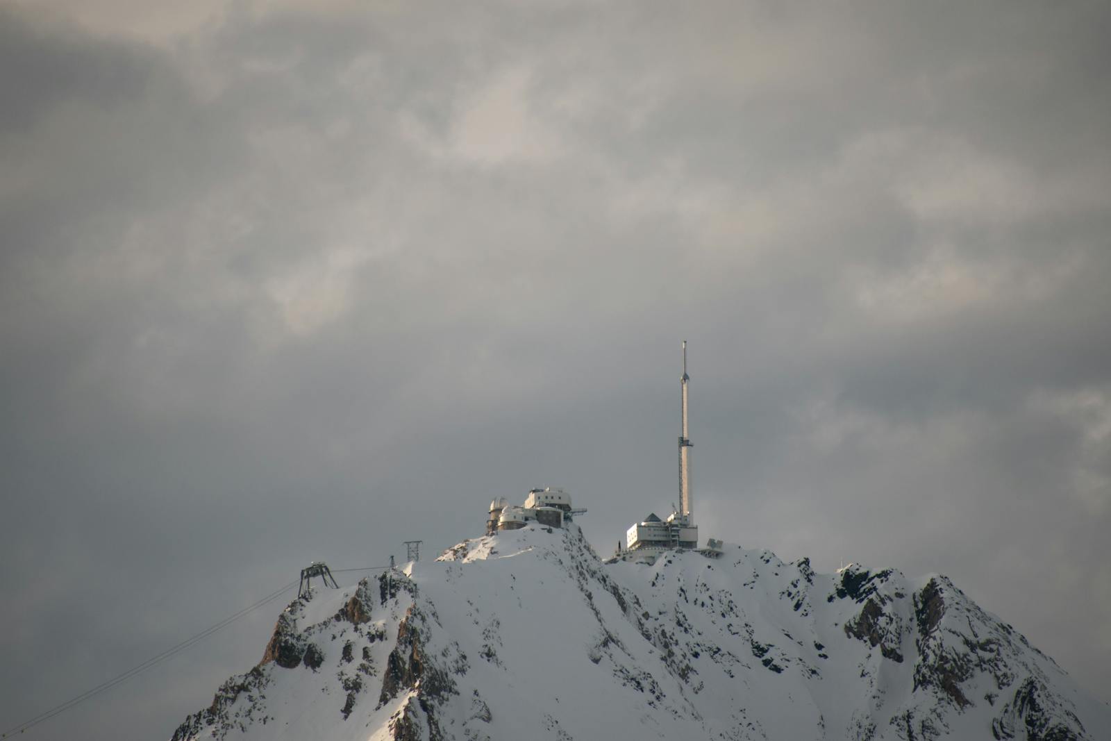 Snow Hiking Photos, Download The BEST Free Snow Hiking Stock Photos ...