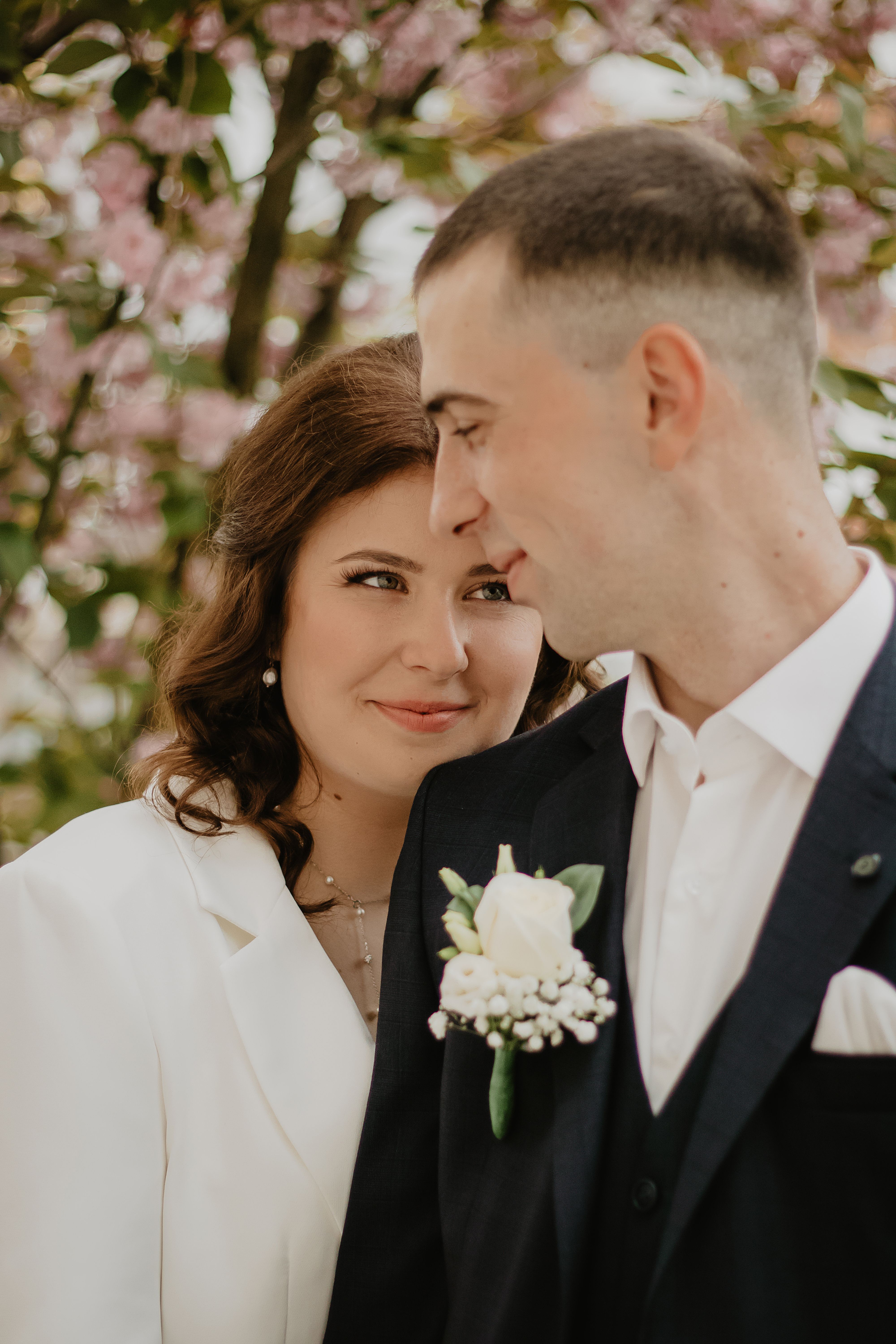 Blushing Couples Photos, Download The BEST Free Blushing Couples Stock ...