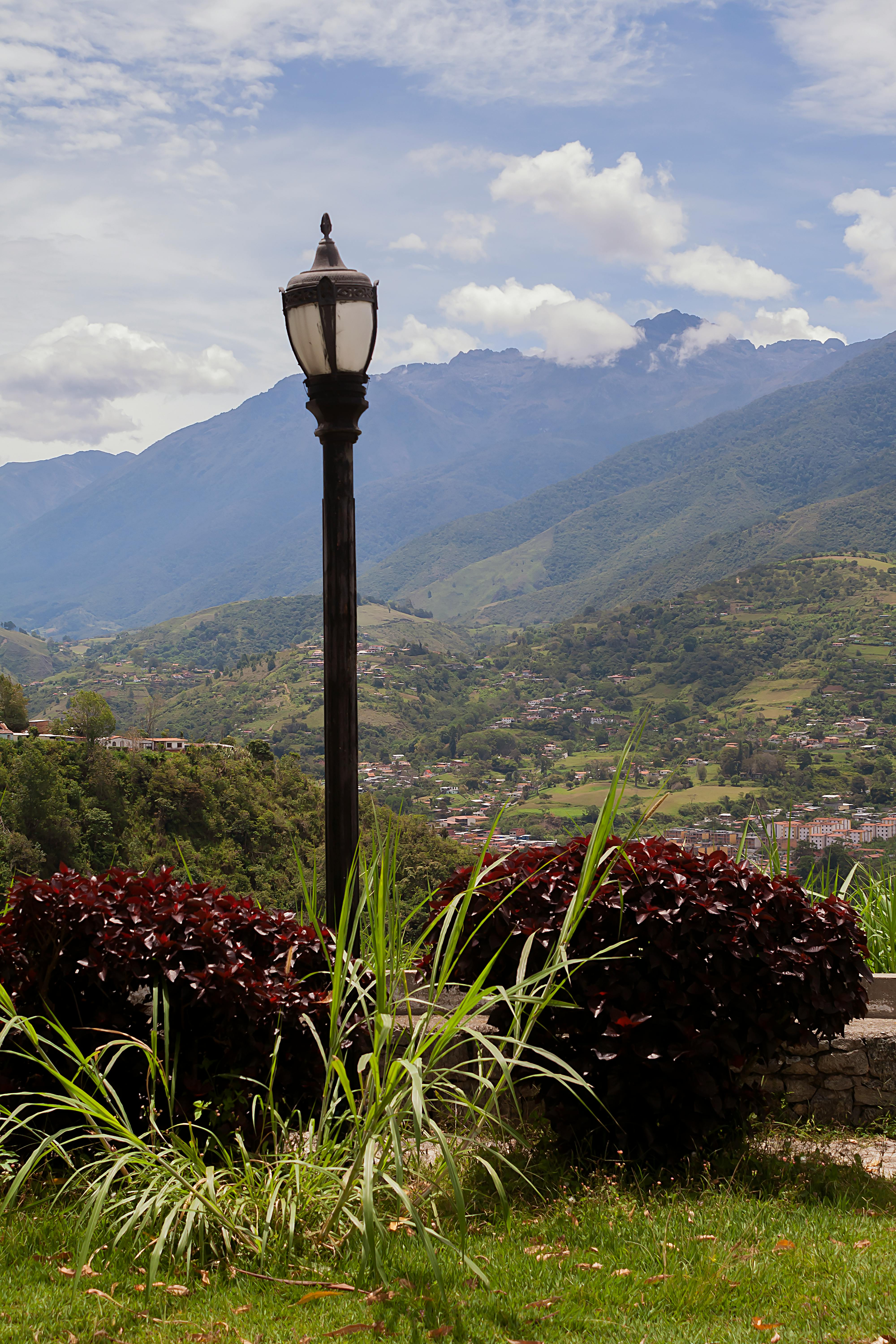 Topple Down Photos, Download The BEST Free Topple Down Stock Photos ...