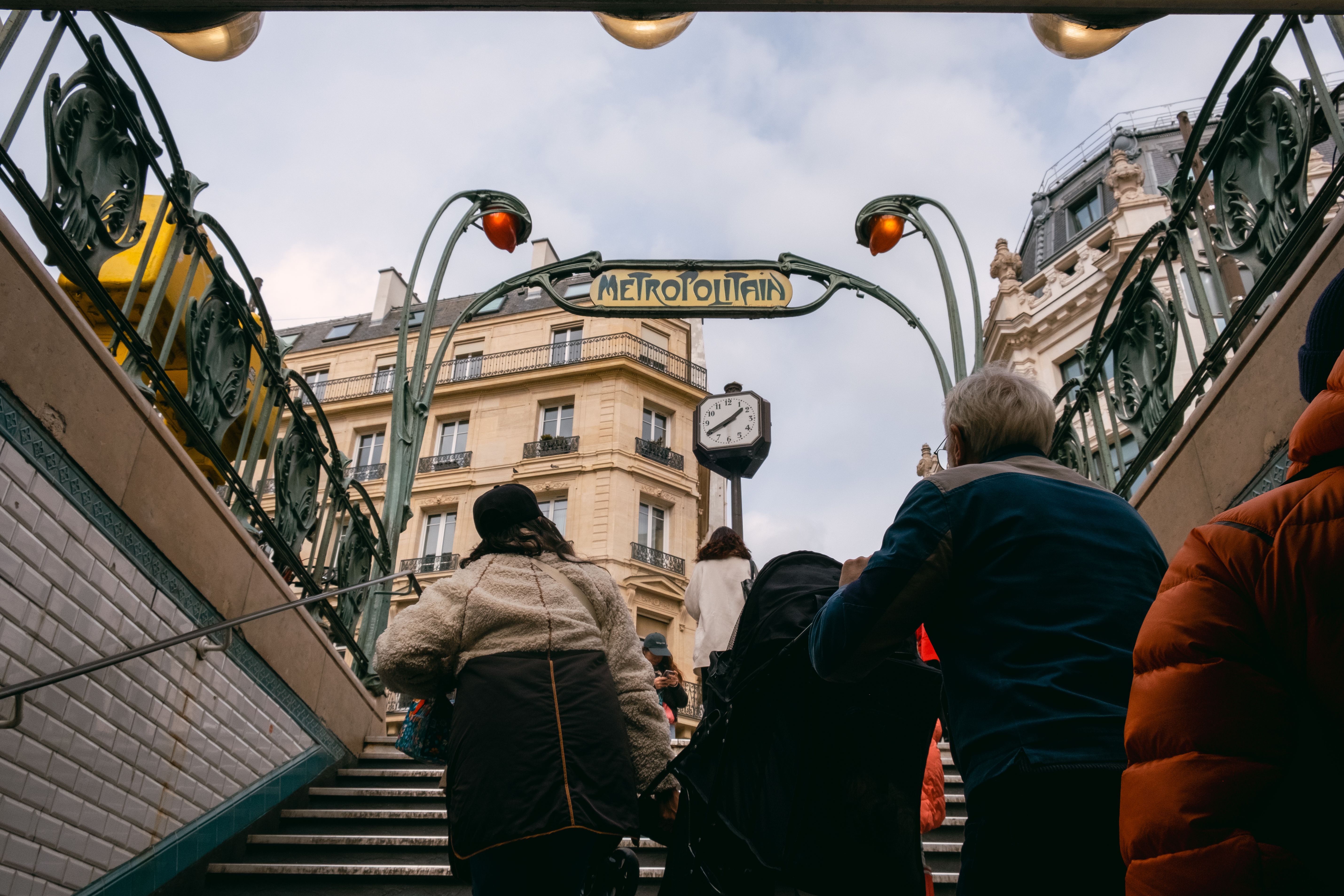 Pyramid in Versailles, France · Free Stock Photo