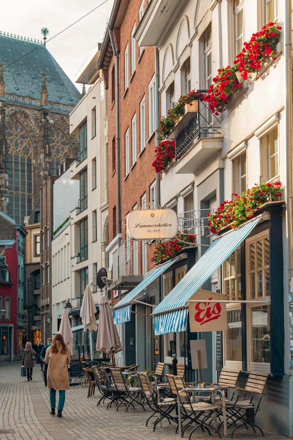 Cafes Photos, Download The BEST Free Cafes Stock Photos & HD Images