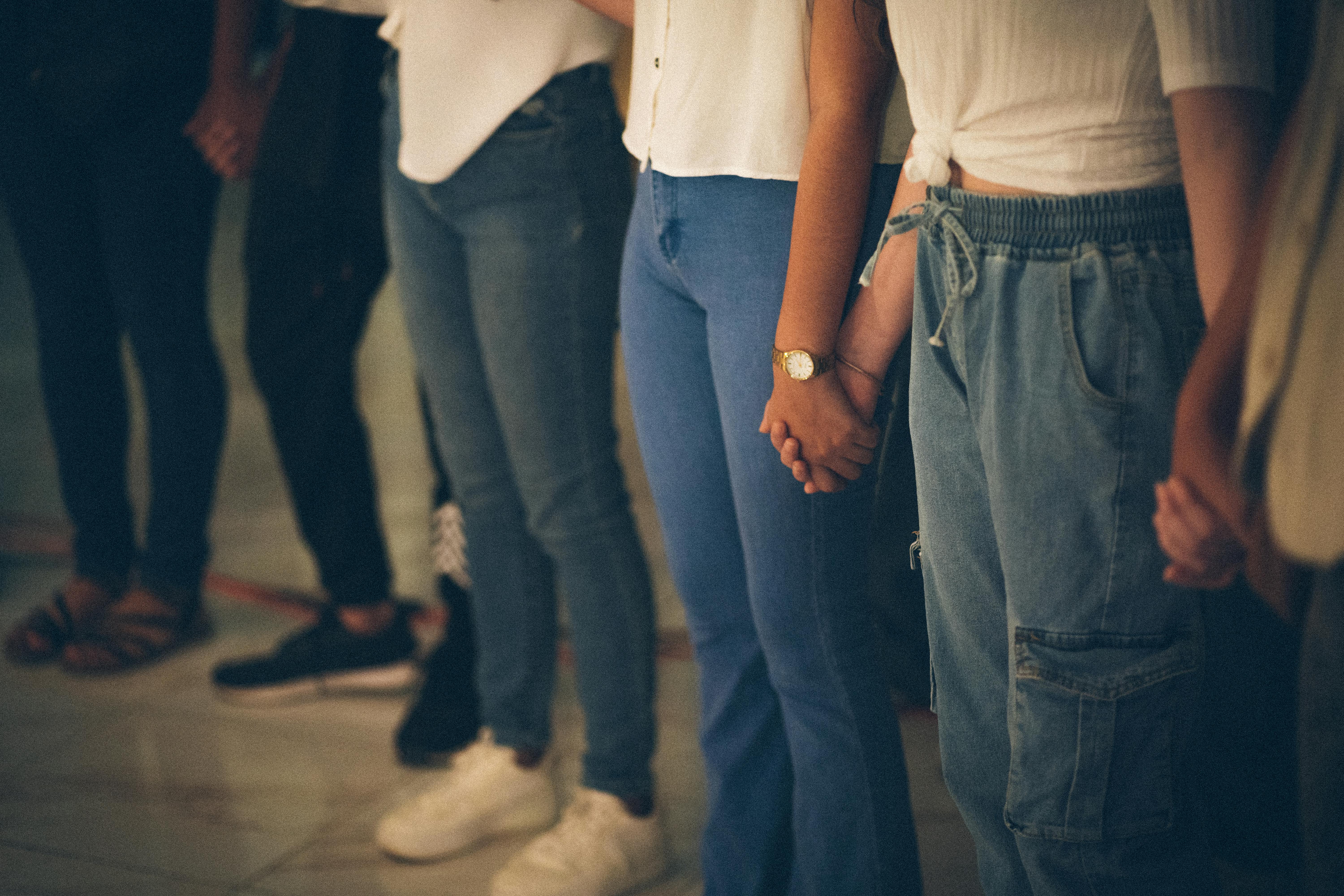 People In Group Standing Photos, Download The BEST Free People In Group ...