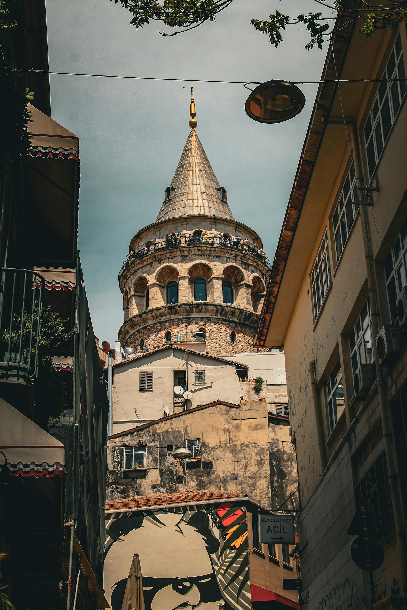 Hanging Tower Photos, Download The BEST Free Hanging Tower Stock Photos ...