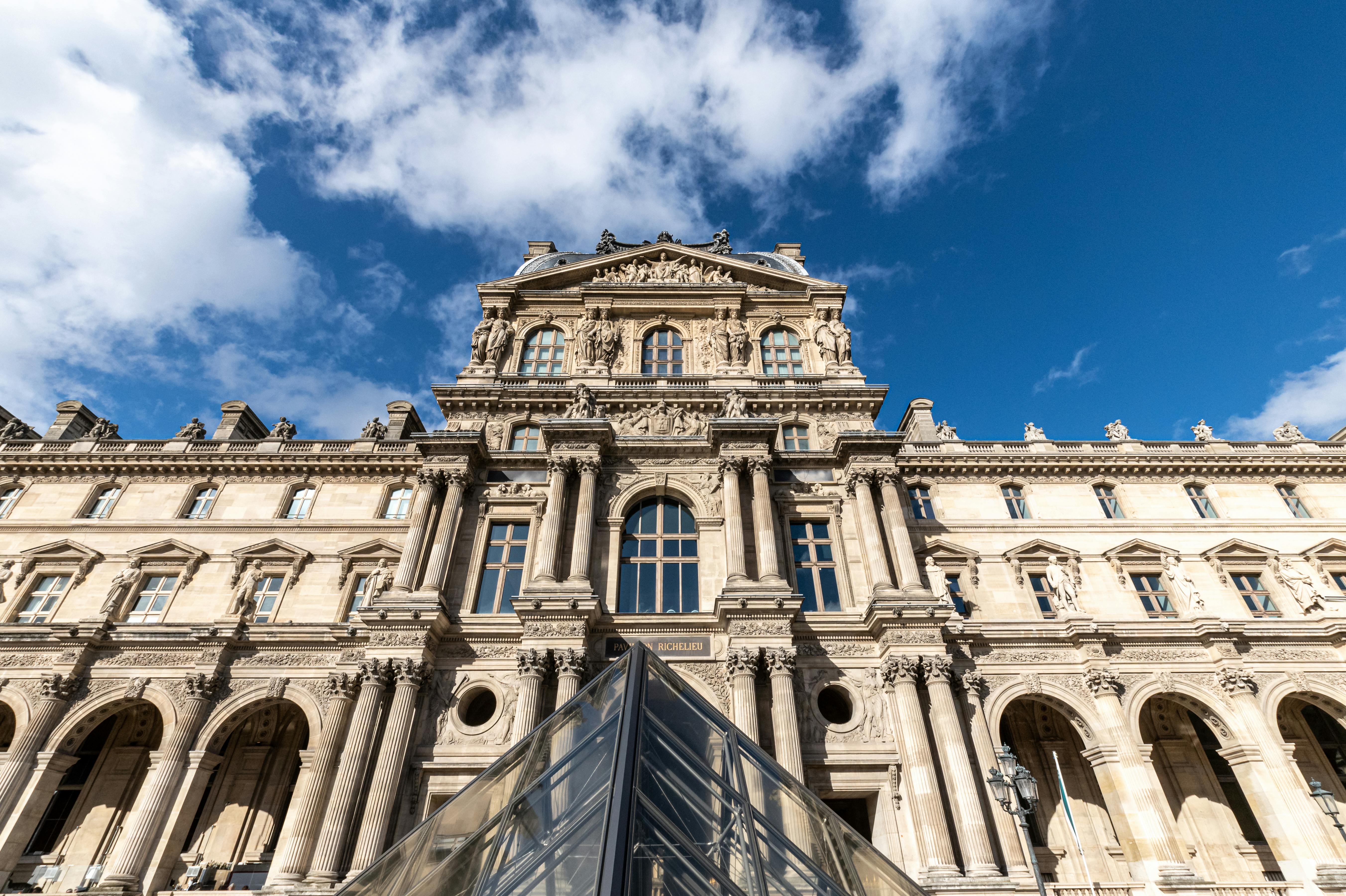 Louvre Museum in Paris · Free Stock Photo