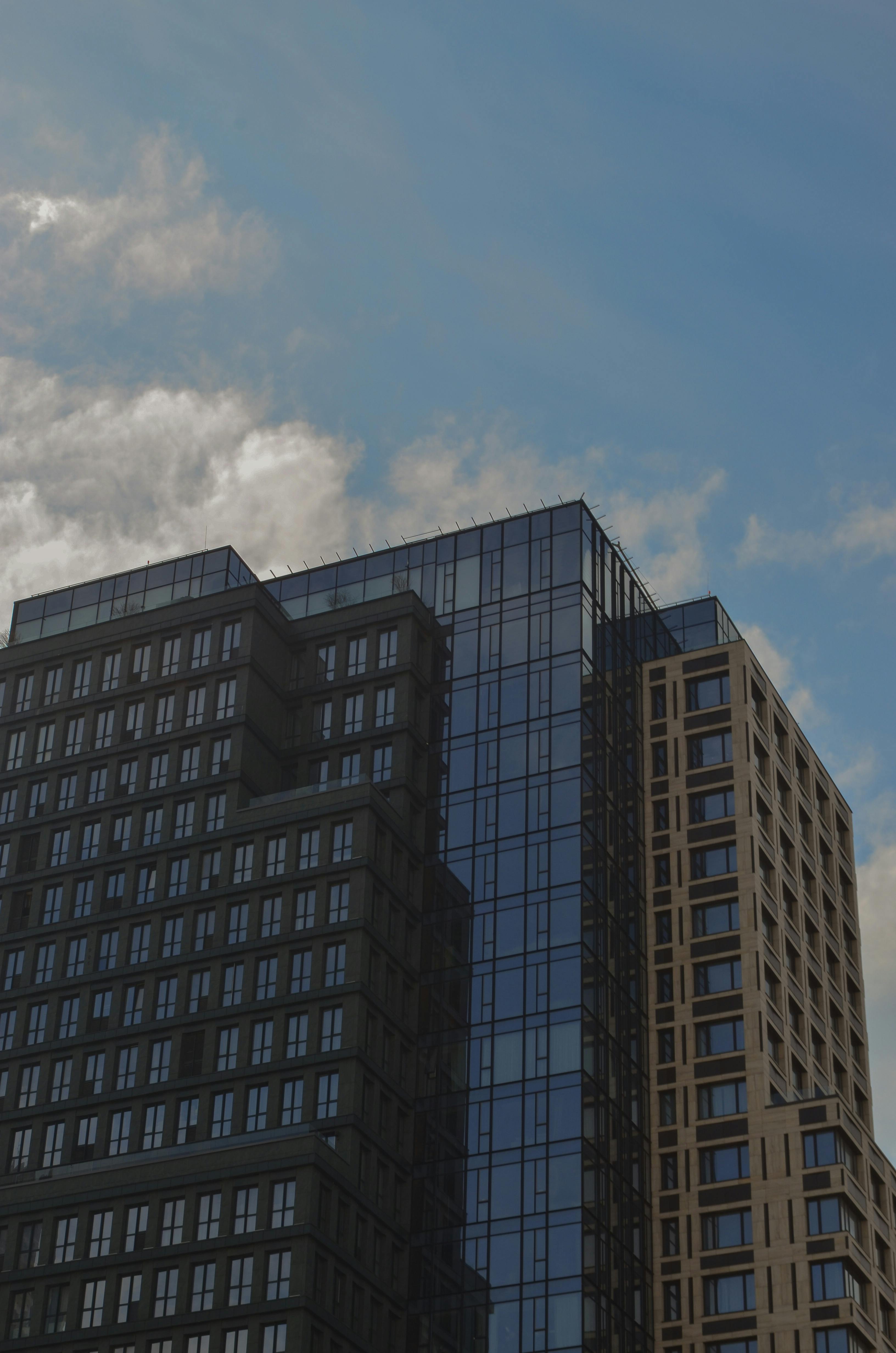 Exterior of a Bank Building · Free Stock Photo