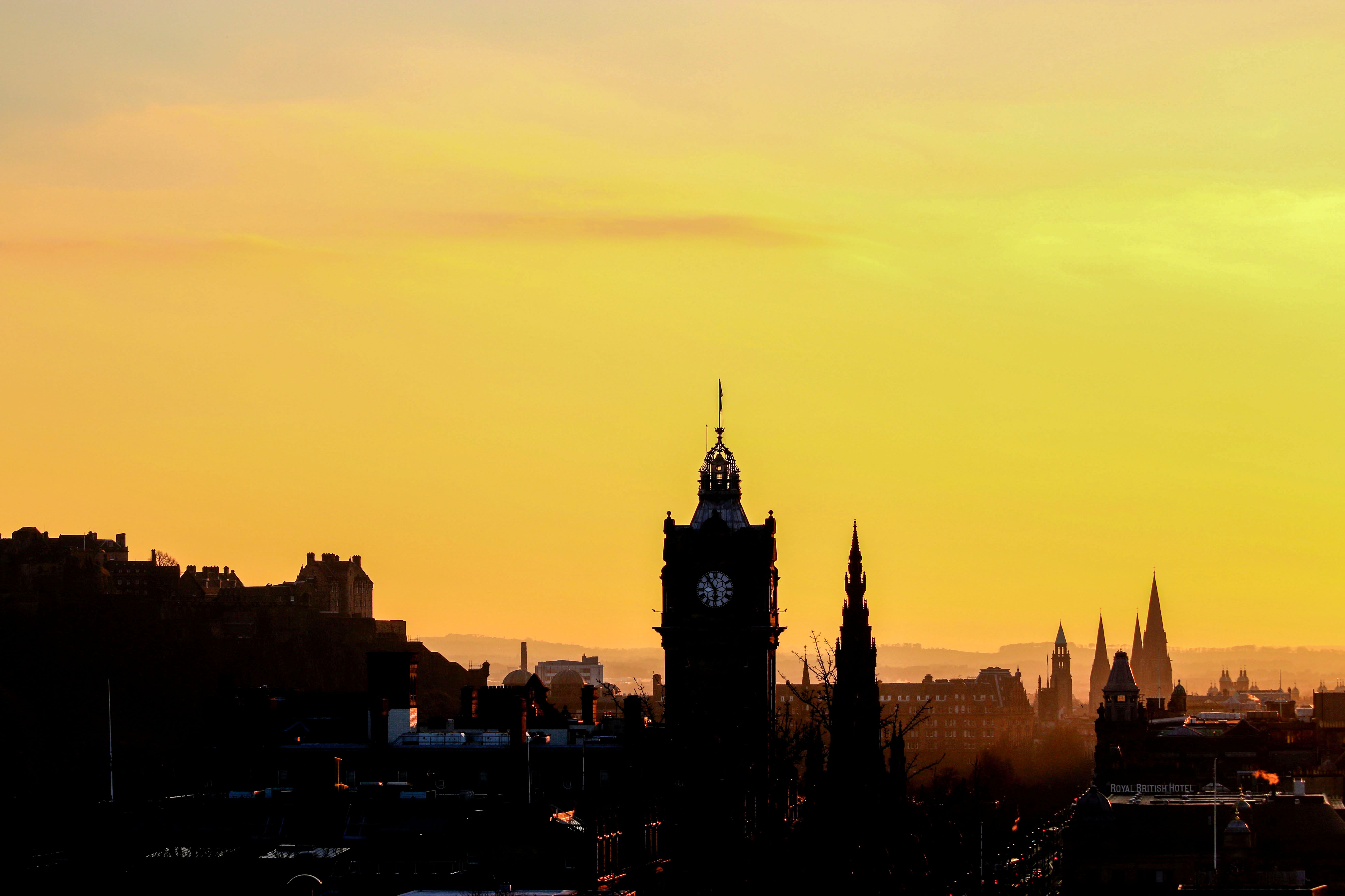 Edinburgh at Sunset · Free Stock Photo