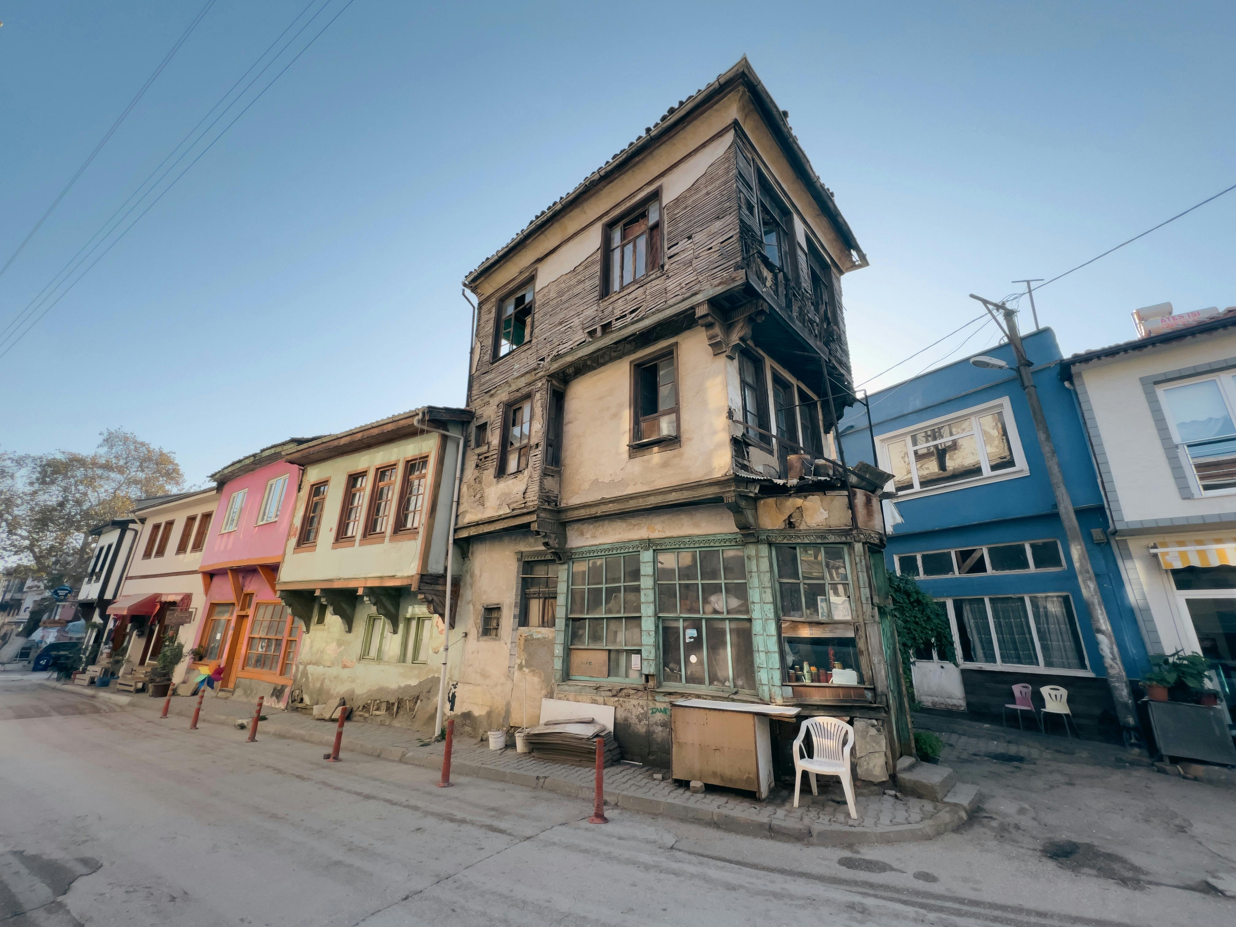 Corner of Street in London · Free Stock Photo