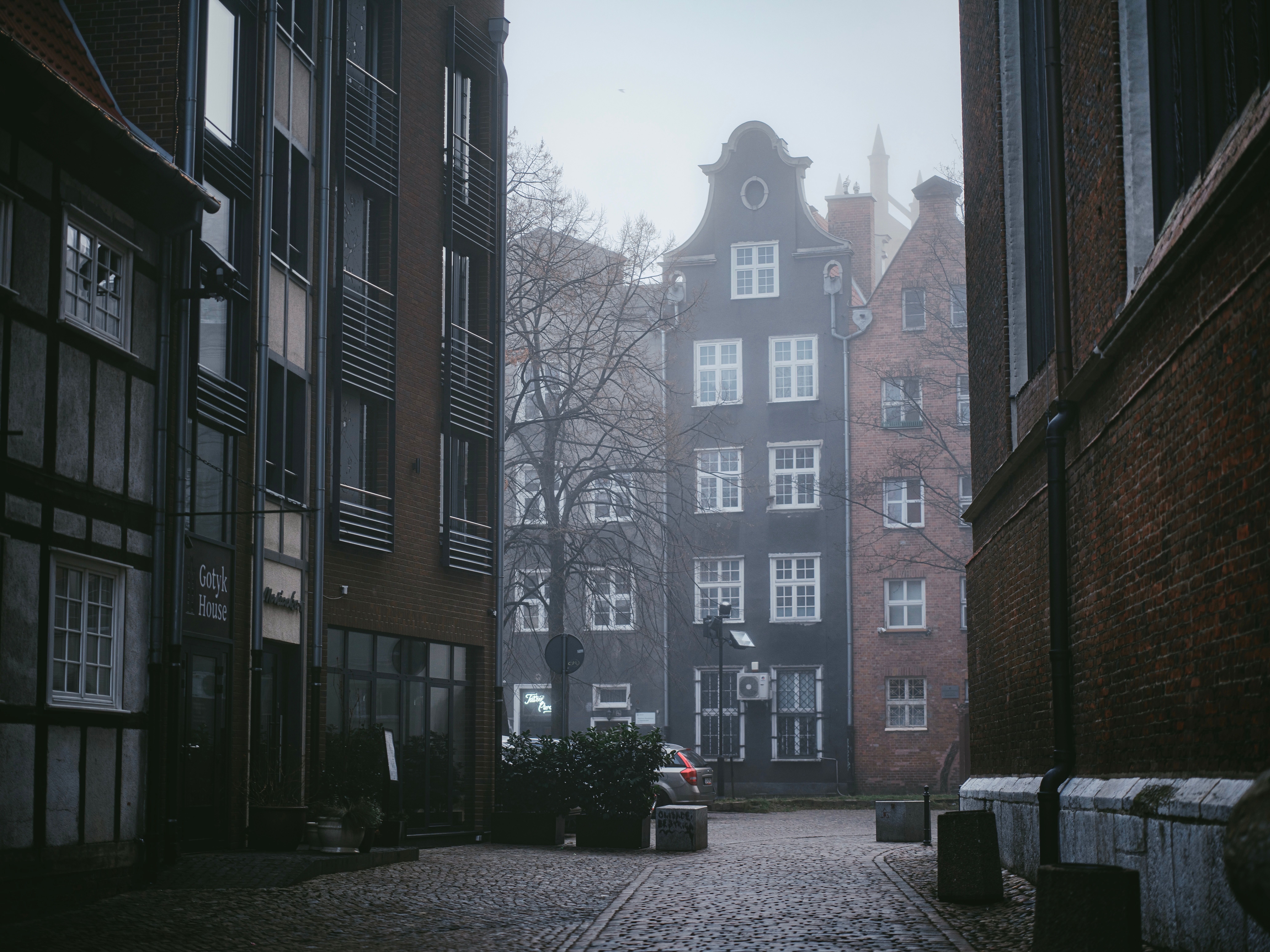 Moderne Mesto Photos, Download The BEST Free Moderne Mesto Stock Photos ...