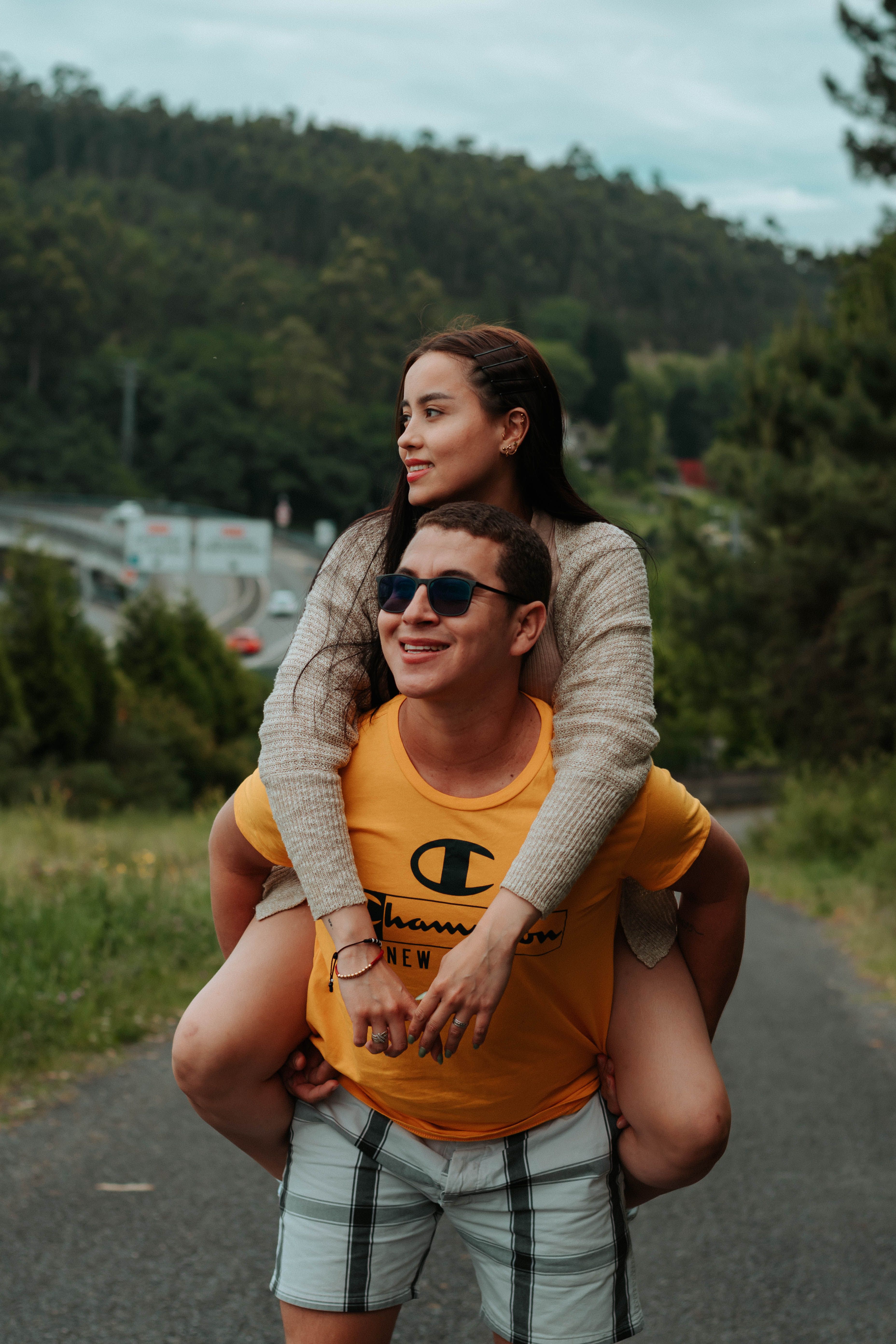Man Carrying Piggyback Woman · Free Stock Photo