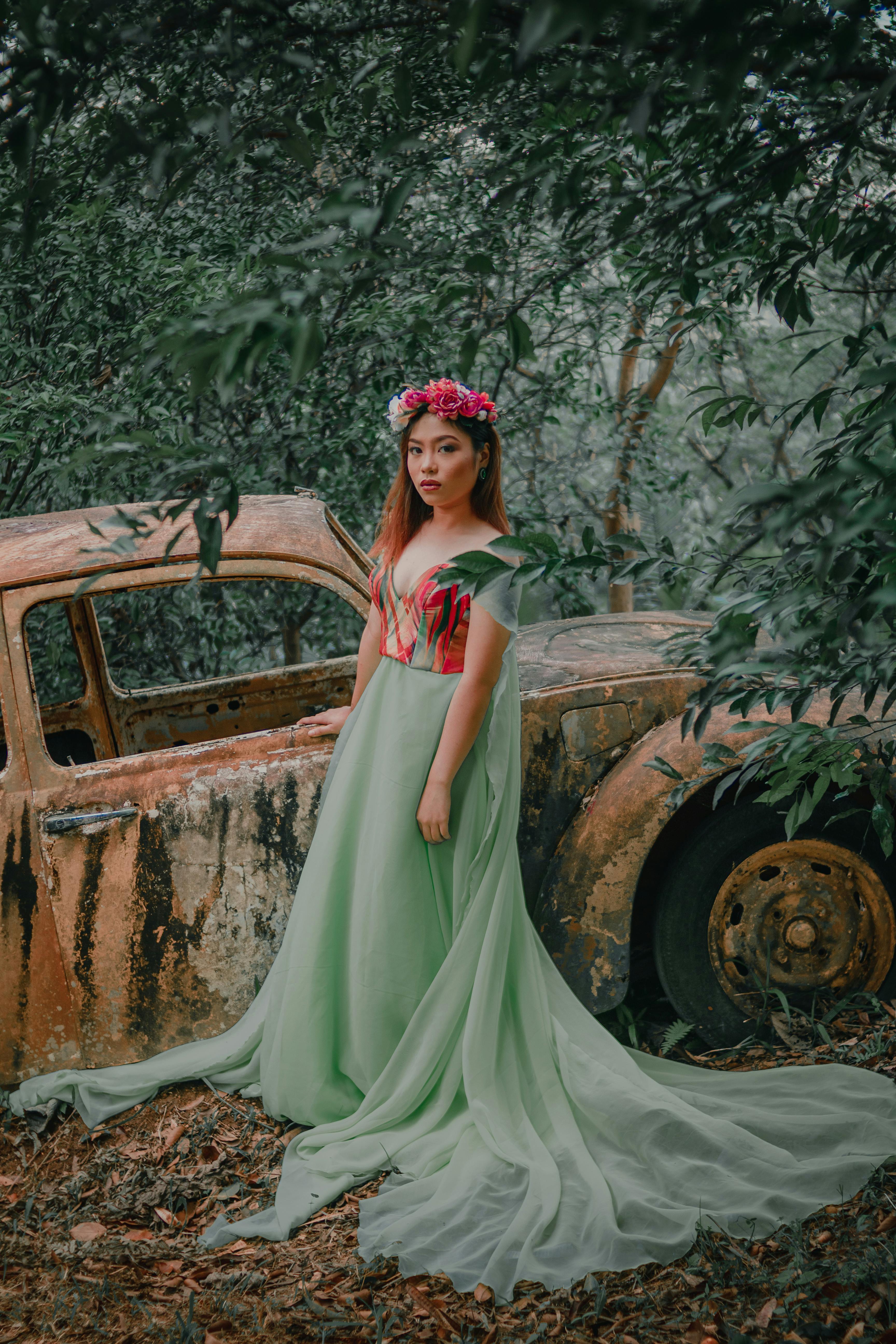 Photo of Runway Model Modelling a Black Outfit · Free Stock Photo