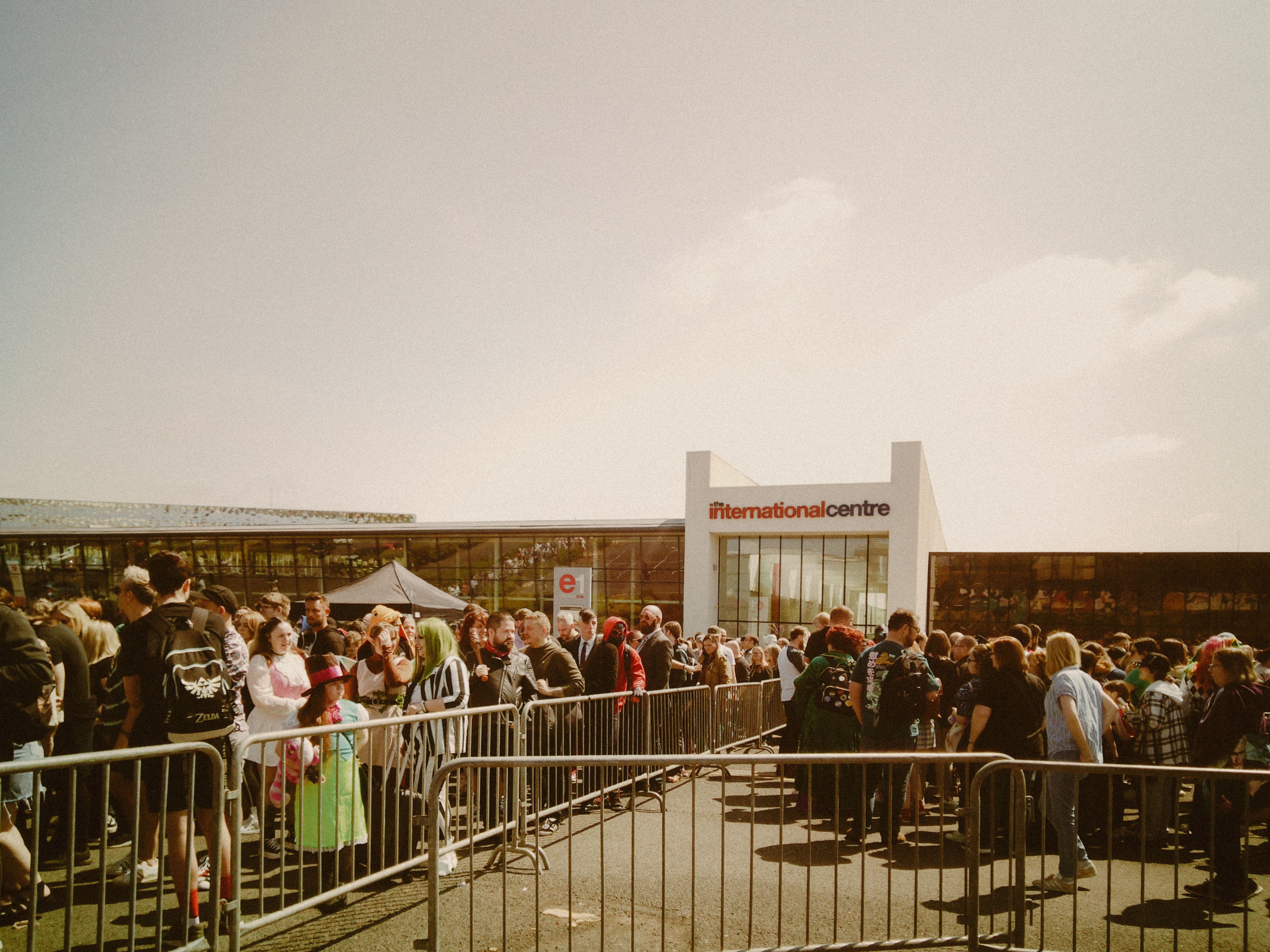 Crowd near Shopping Mall · Free Stock Photo