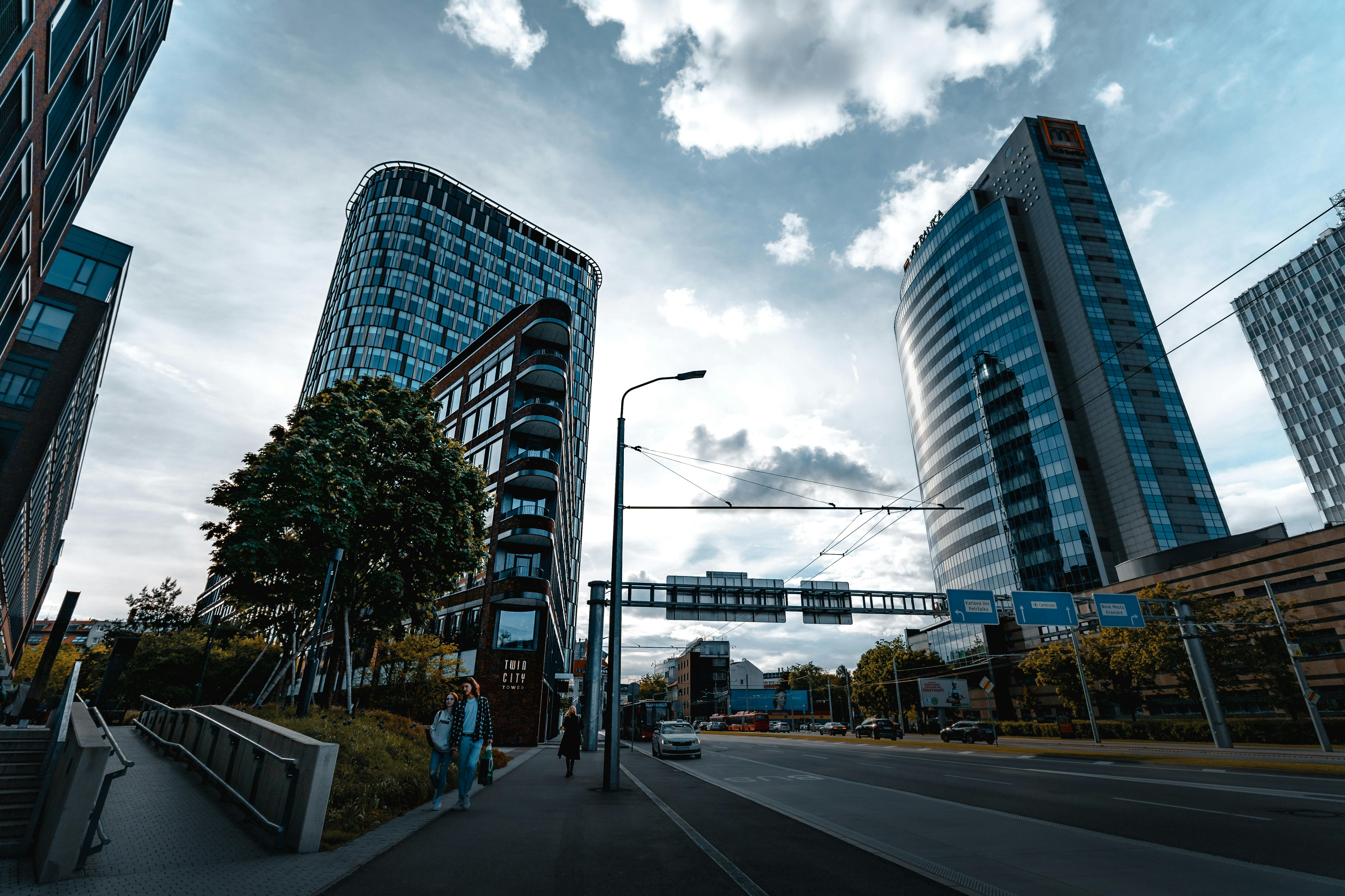Wide Angle Shot of a City Street · Free Stock Photo