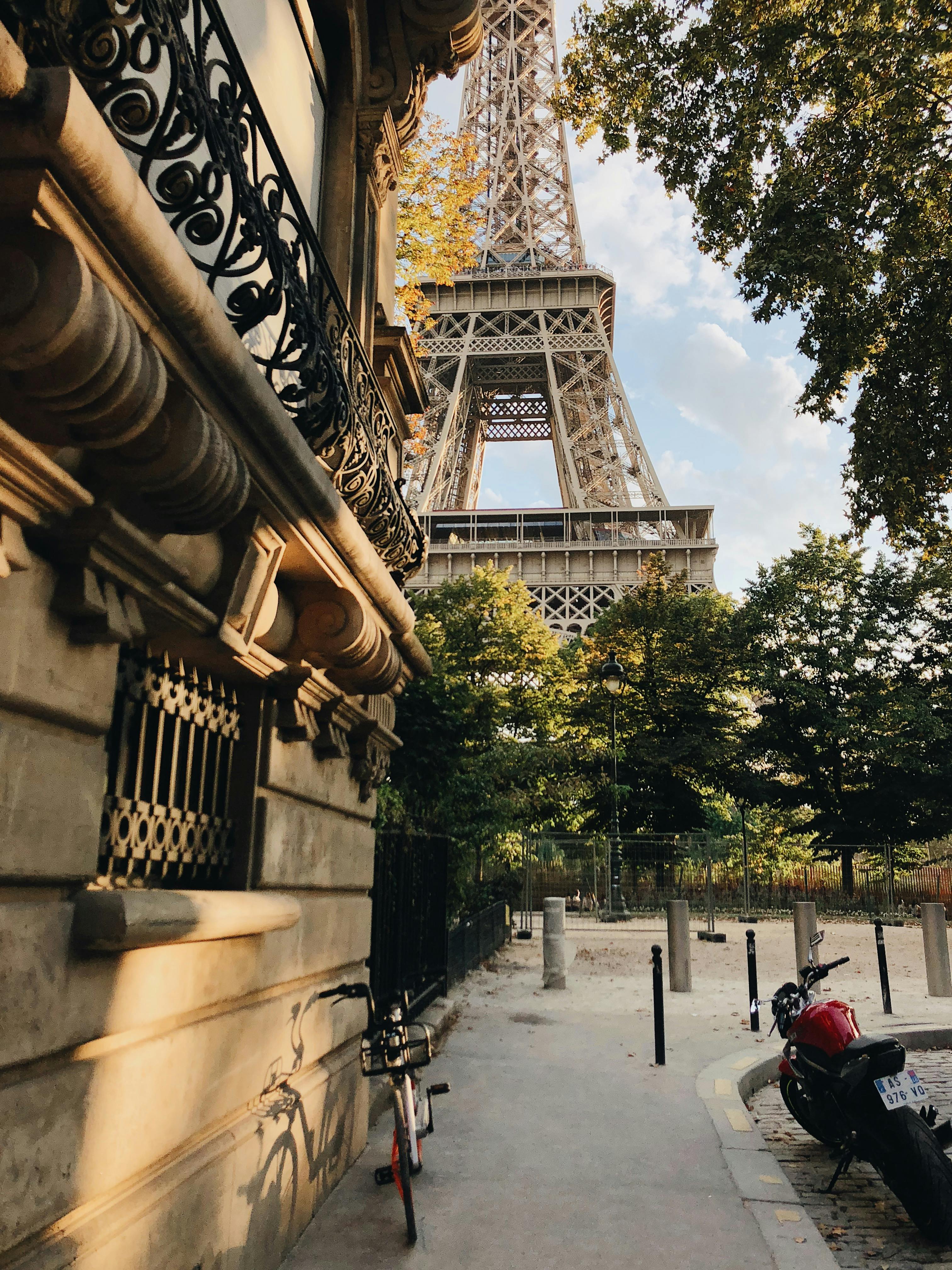 1000+ Beautiful Eiffel Tower Photos · Pexels · Free Stock Photos 1000+ Beautiful Eiffel Tower Photos · Pexels · Free Stock Photos
