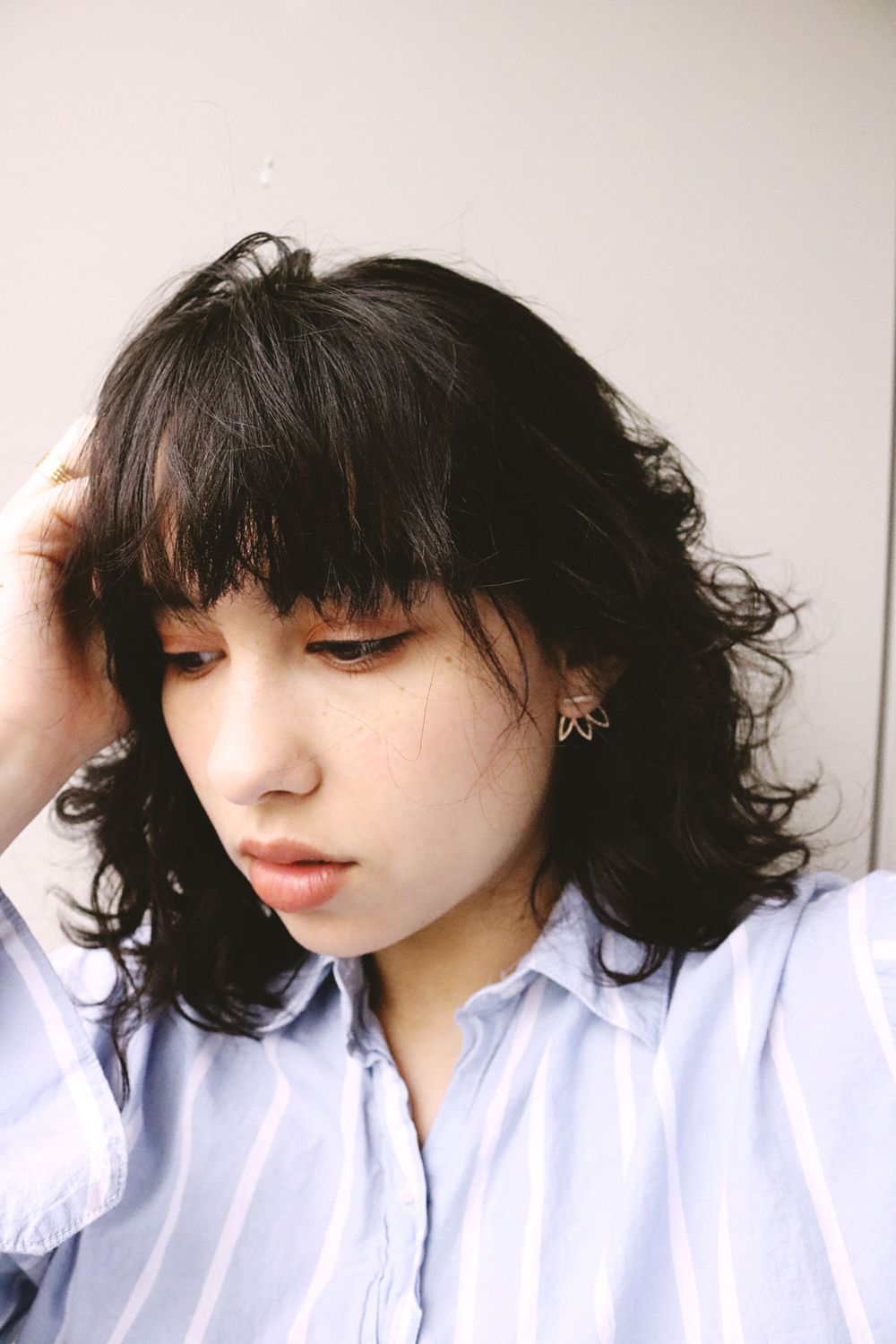Kostenloses Foto Zum Thema Augen Blaues Shirt Drinnen kostenloses-foto-zum-thema-augen-blaues-shirt-drinnen