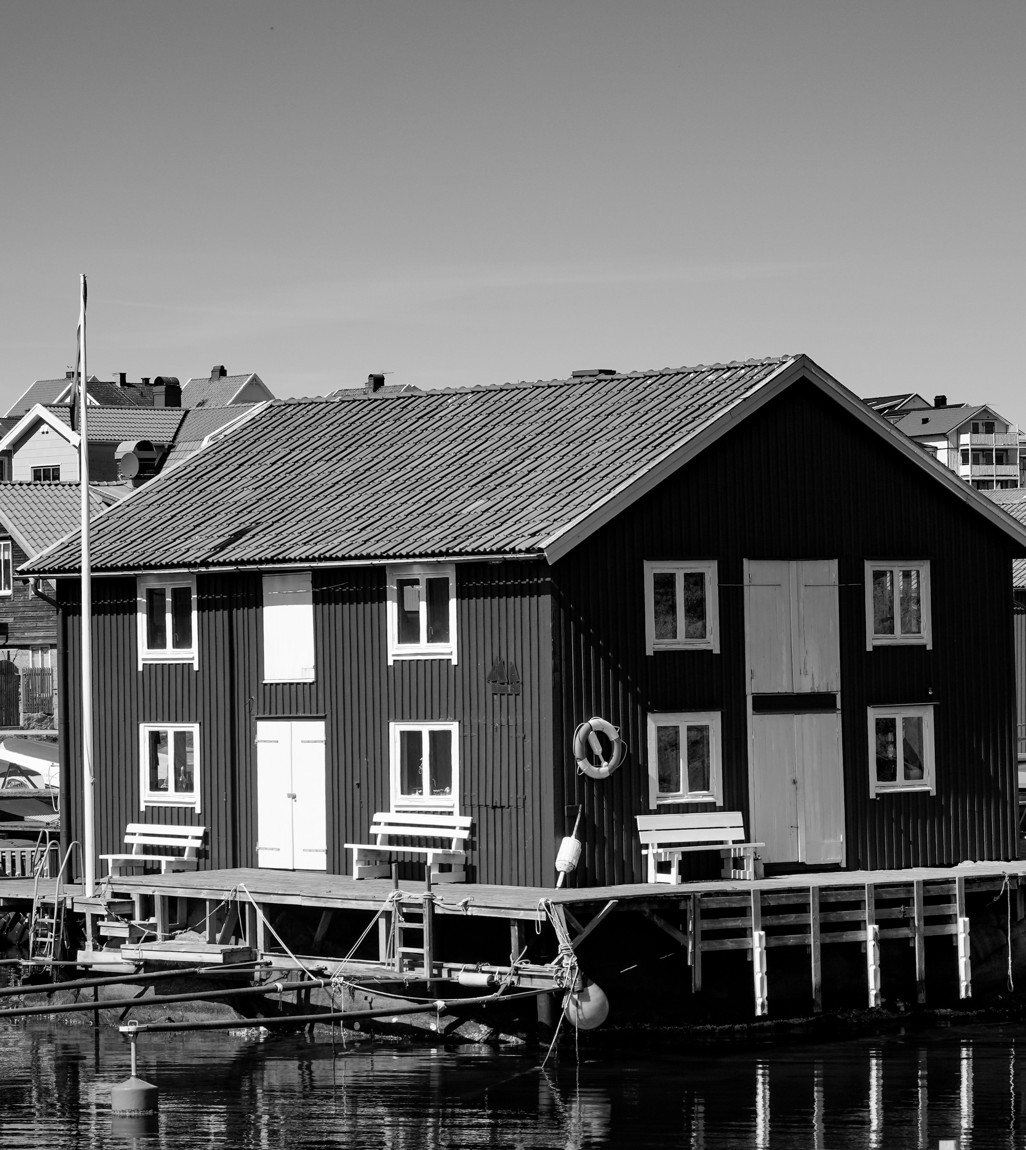 House In Water Photos, Download The BEST Free House In Water Stock ...