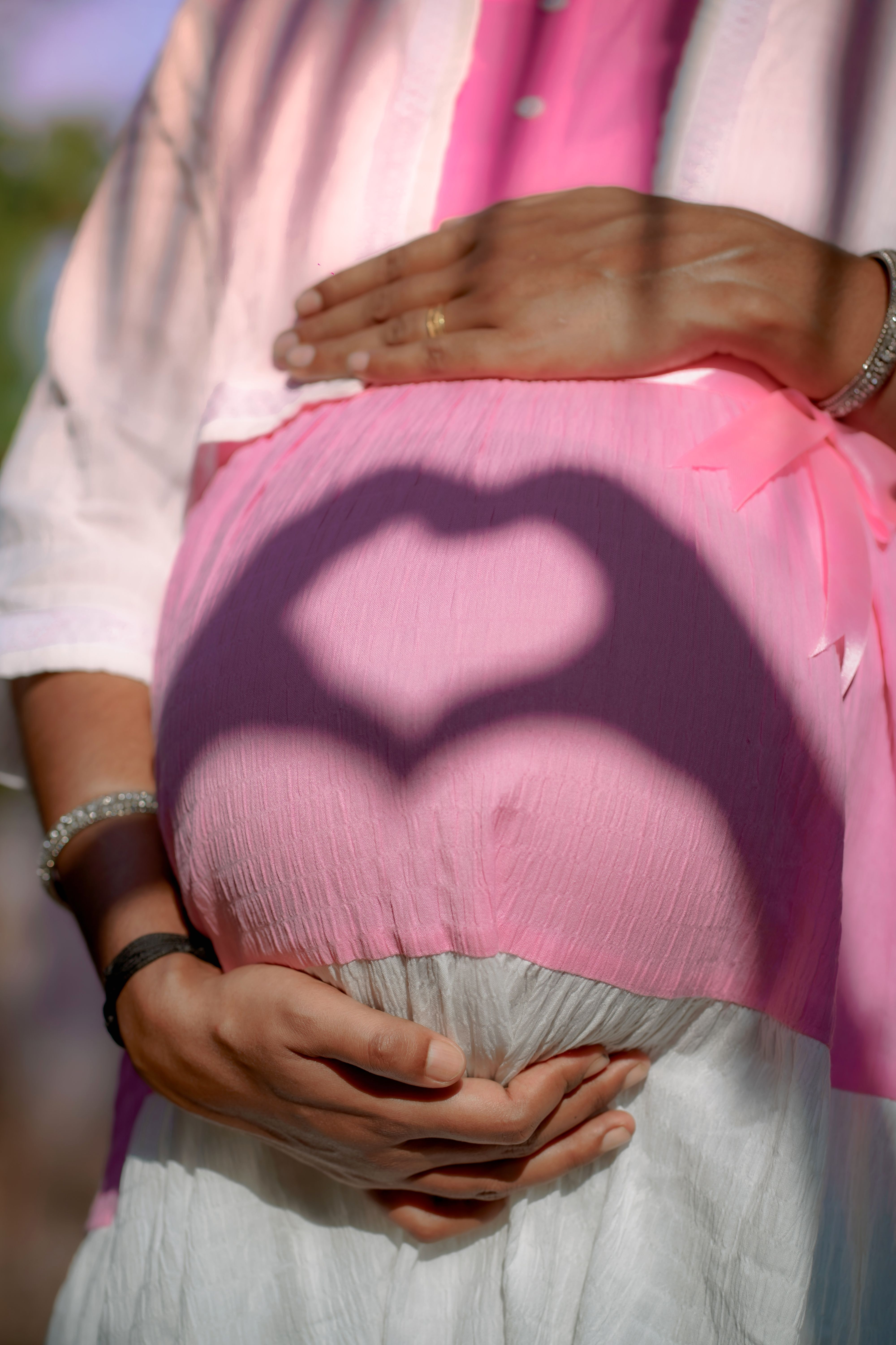 Pregnant Woman Belly Profile Photos, Download The BEST Free Pregnant ...