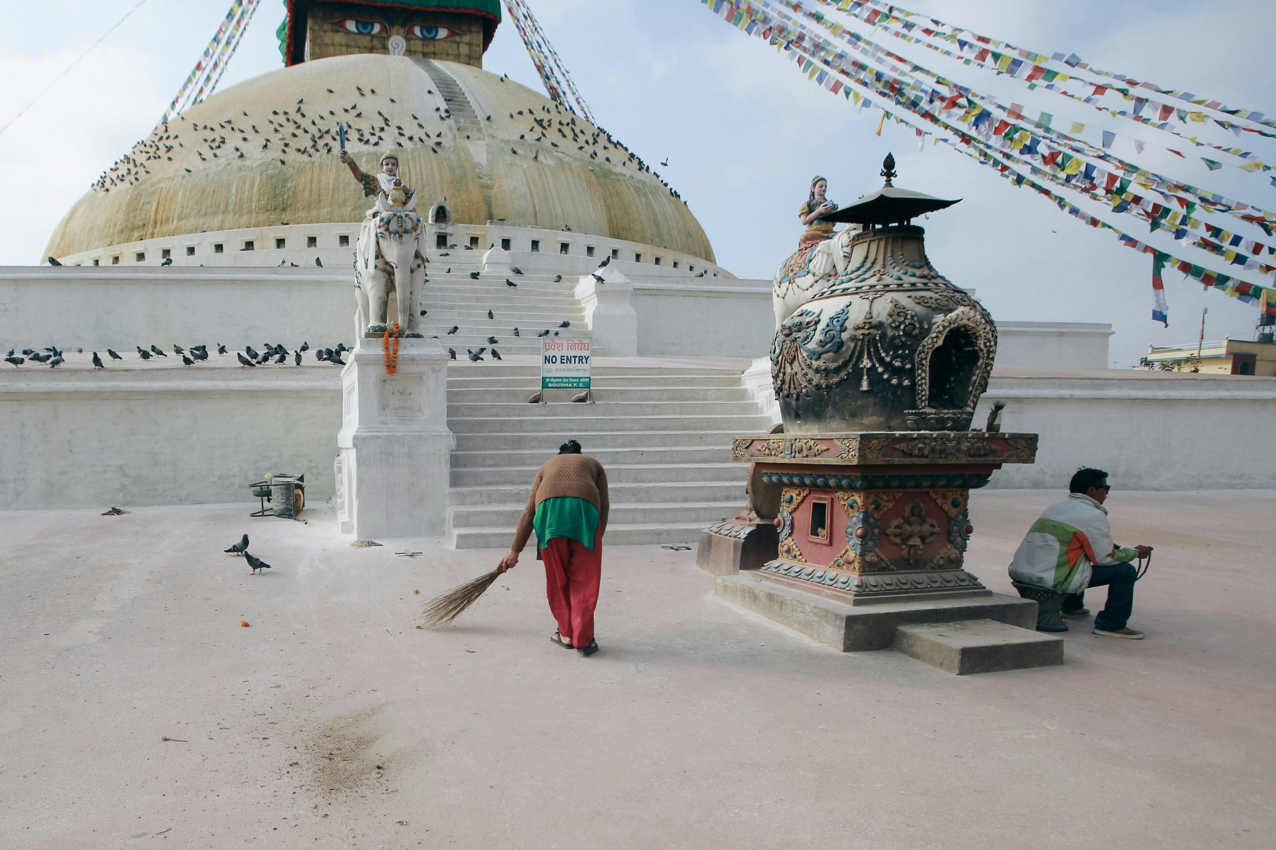 Painted Stupa Photos, Download The BEST Free Painted Stupa Stock Photos ...