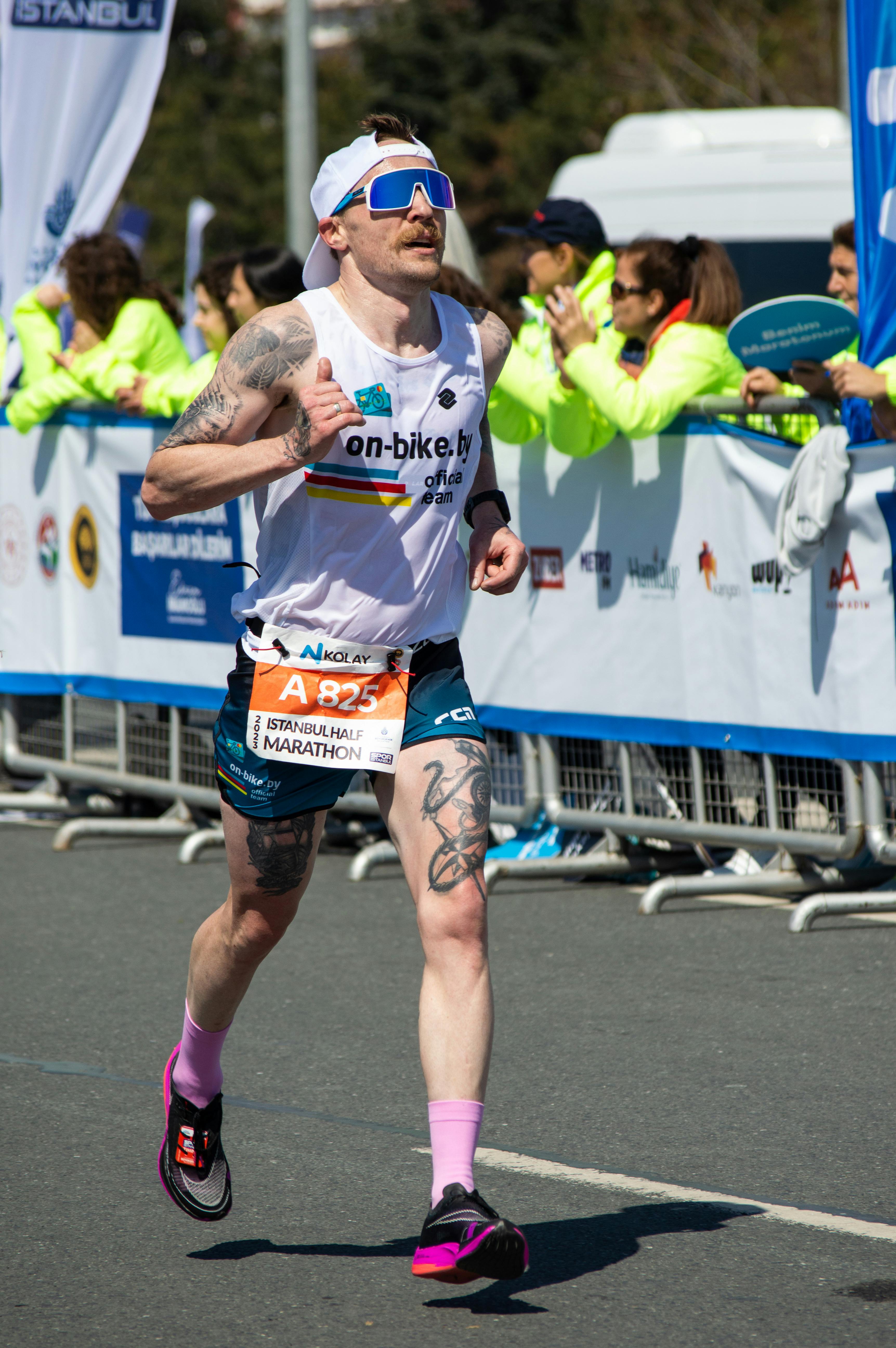 Professional Runner with Sunglasses · Free Stock Photo