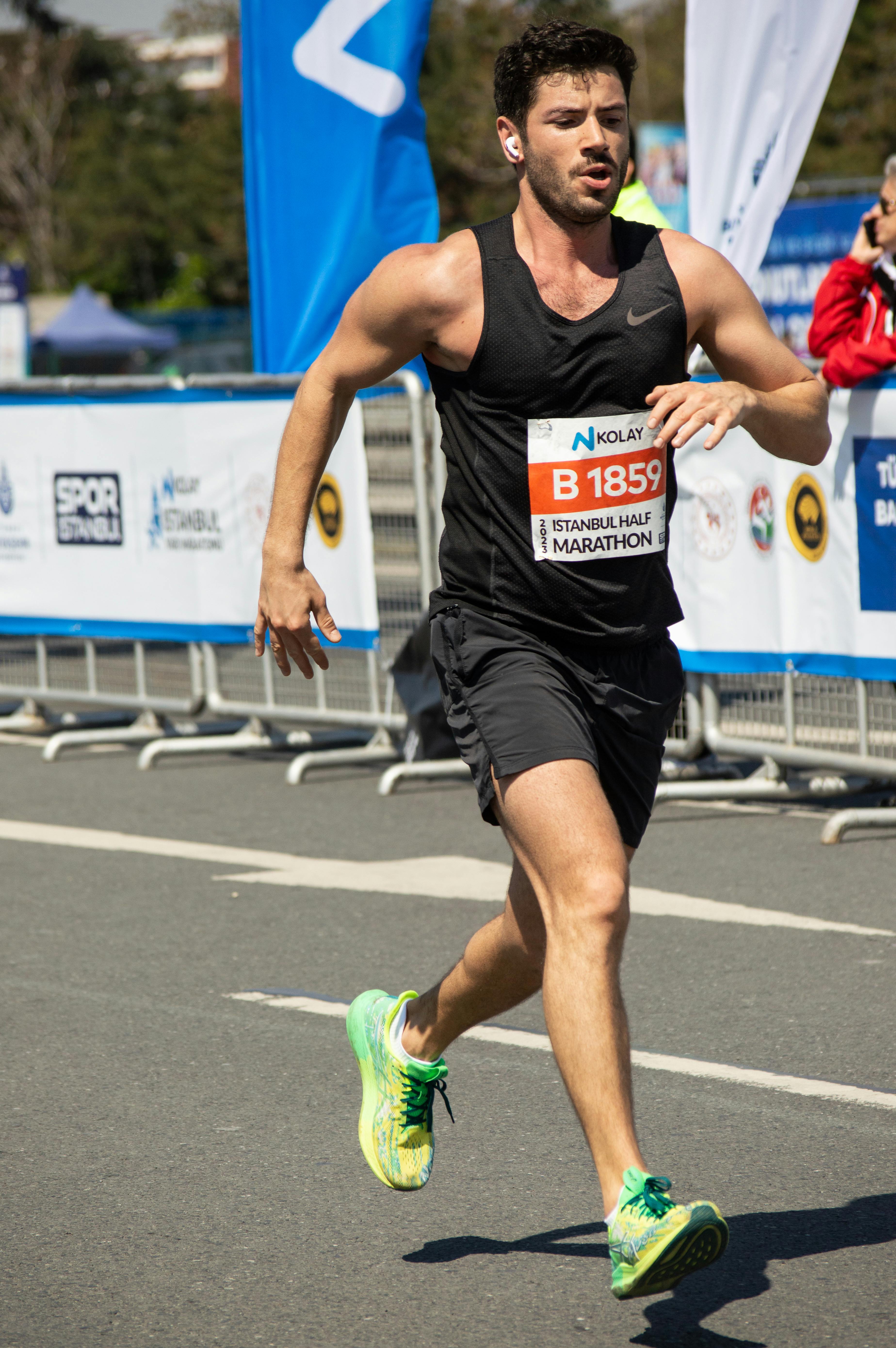 Man Running Marathon · Free Stock Photo