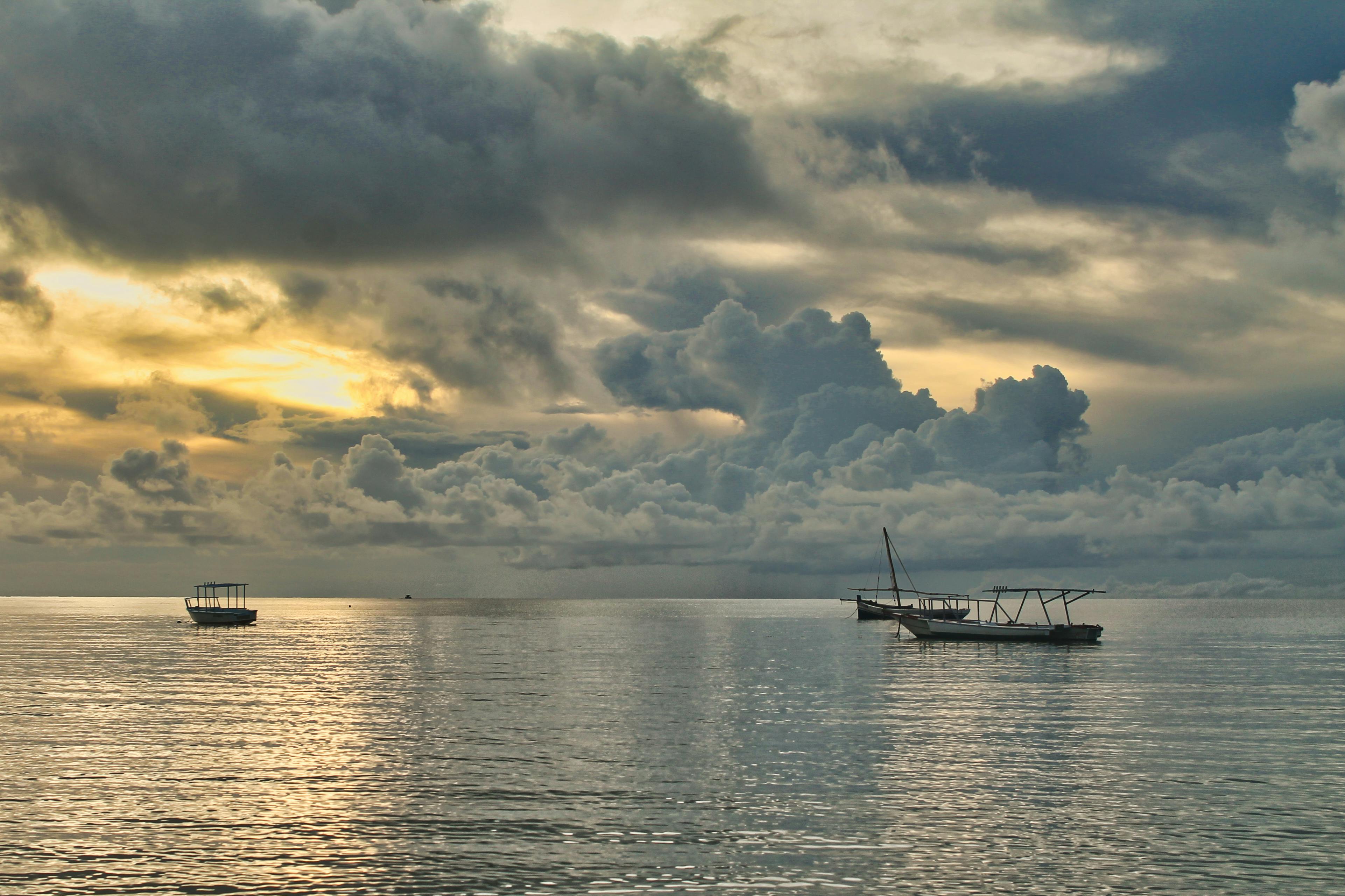 Boats Wallpaper Photos, Download The BEST Free Boats Wallpaper Stock ...