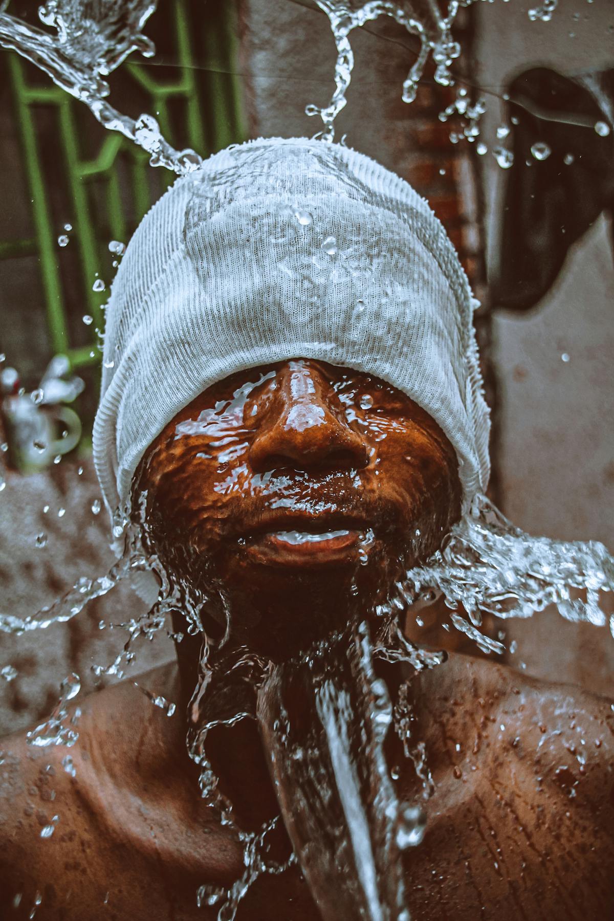 Splashing Water On Face (Close Up) Photos, Download The BEST Free ...