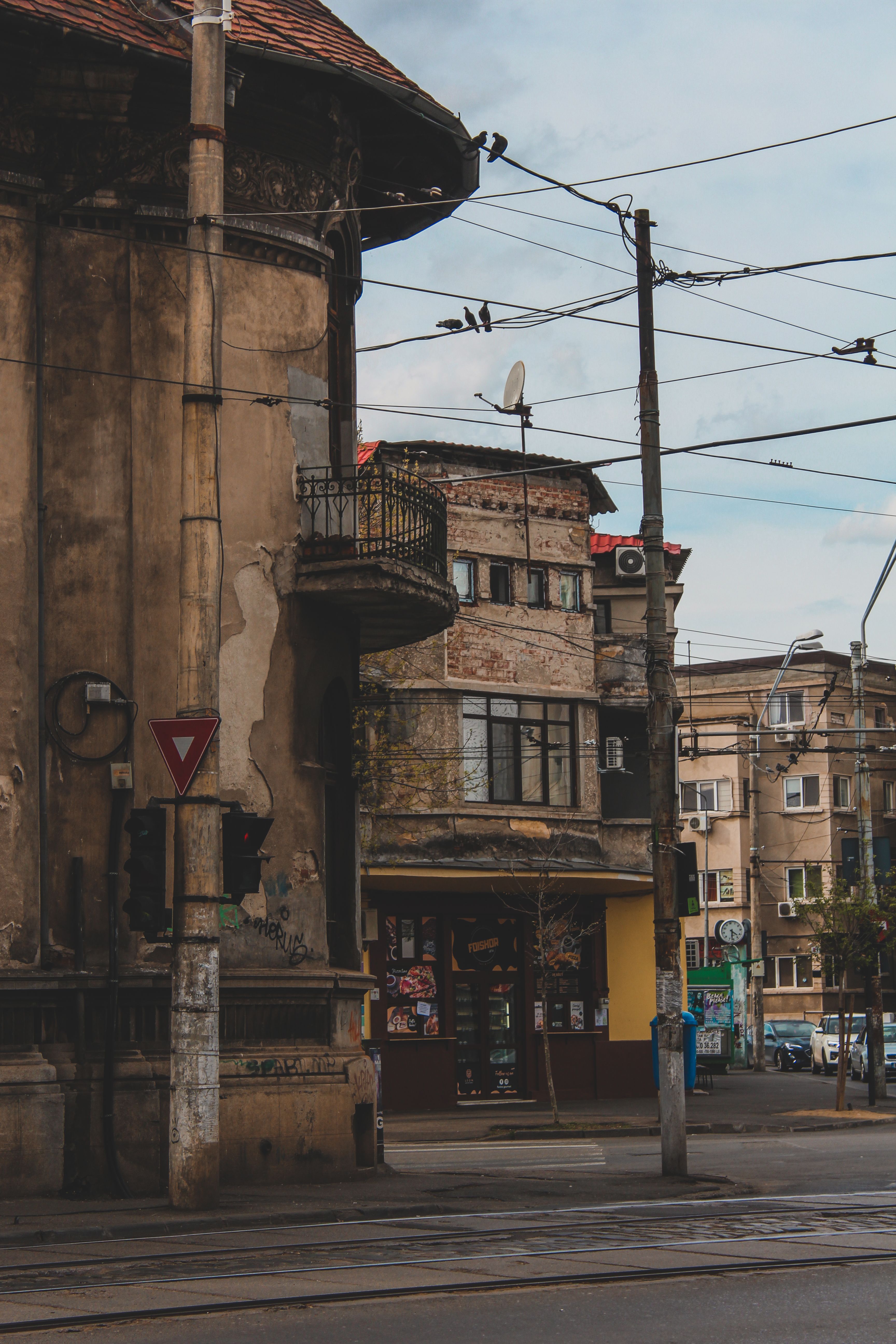 Old Residential Buildings in City · Free Stock Photo