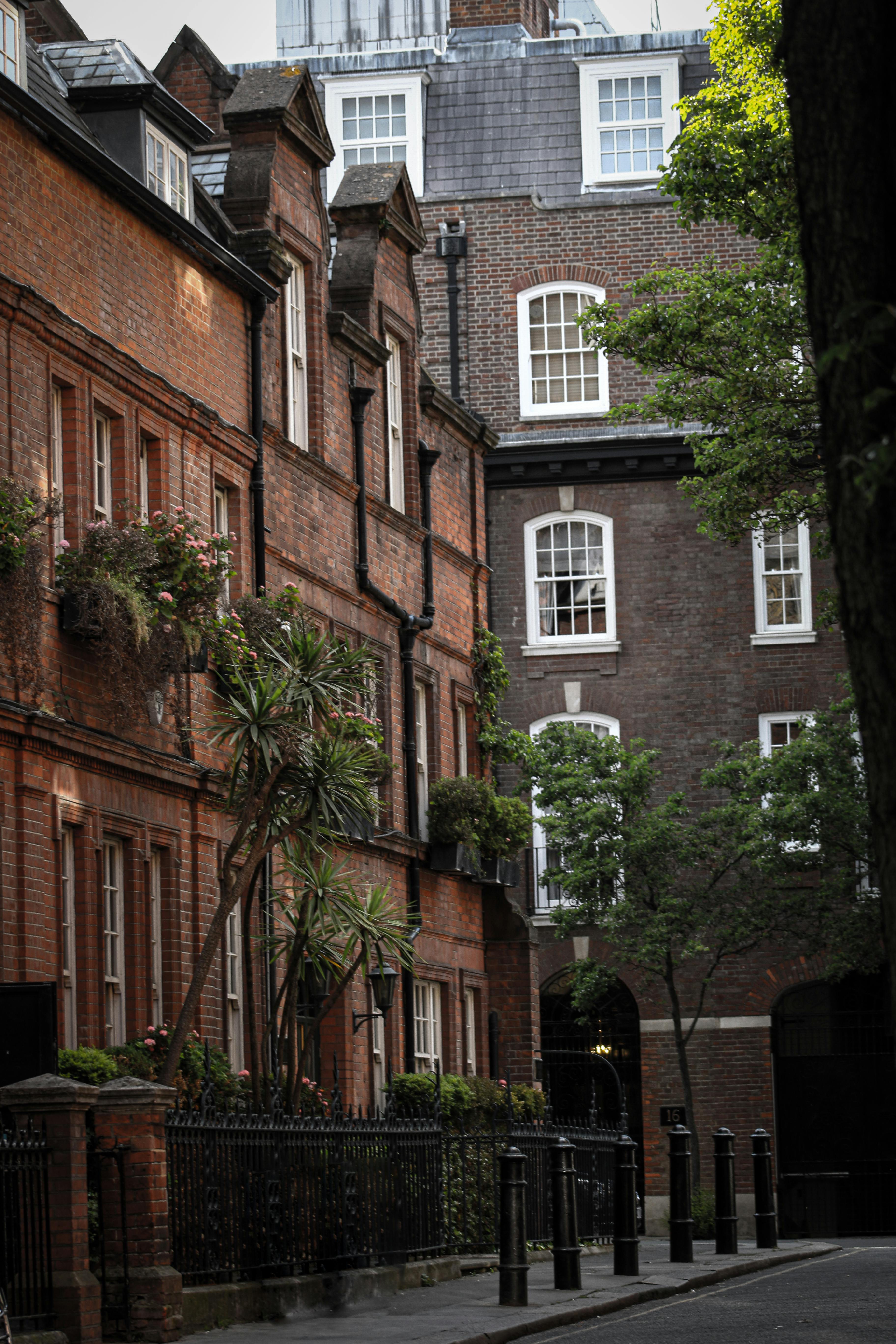 Old Brick Urban Tenements · Free Stock Photo