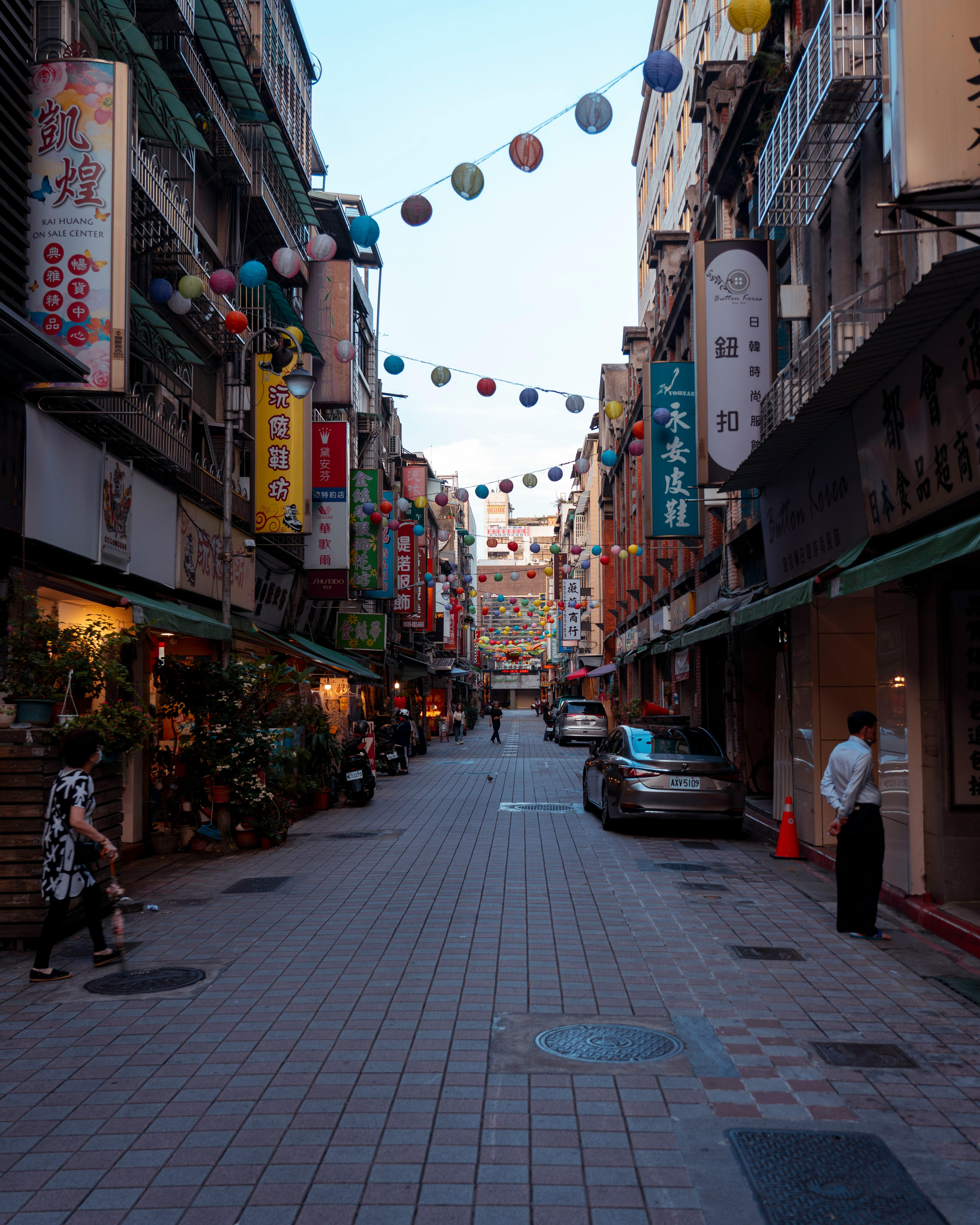 20 000+ Shopping Boutiques banque d’images et photos libres de droit ...