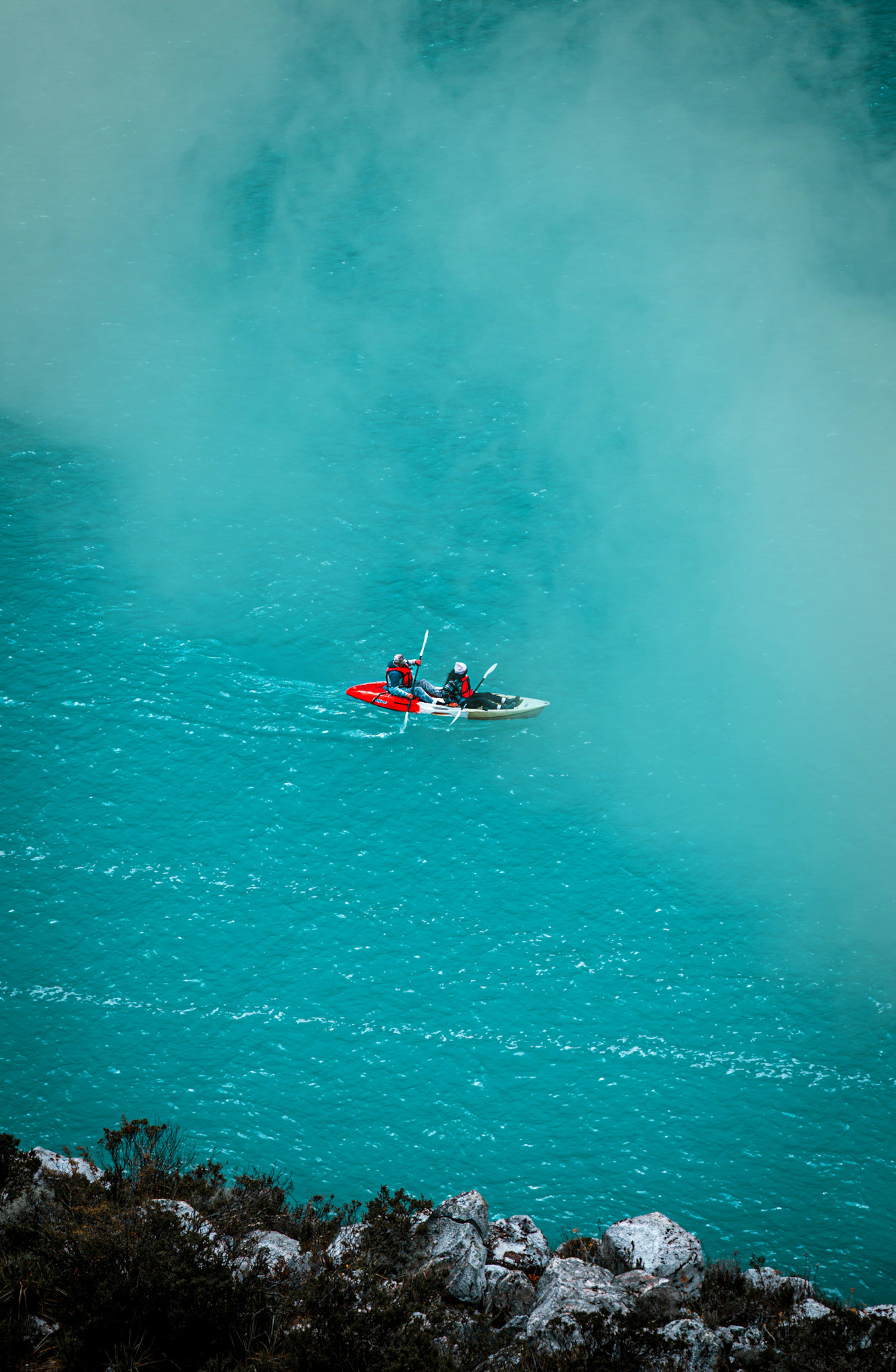 People Canoeing on River · Free Stock Photo