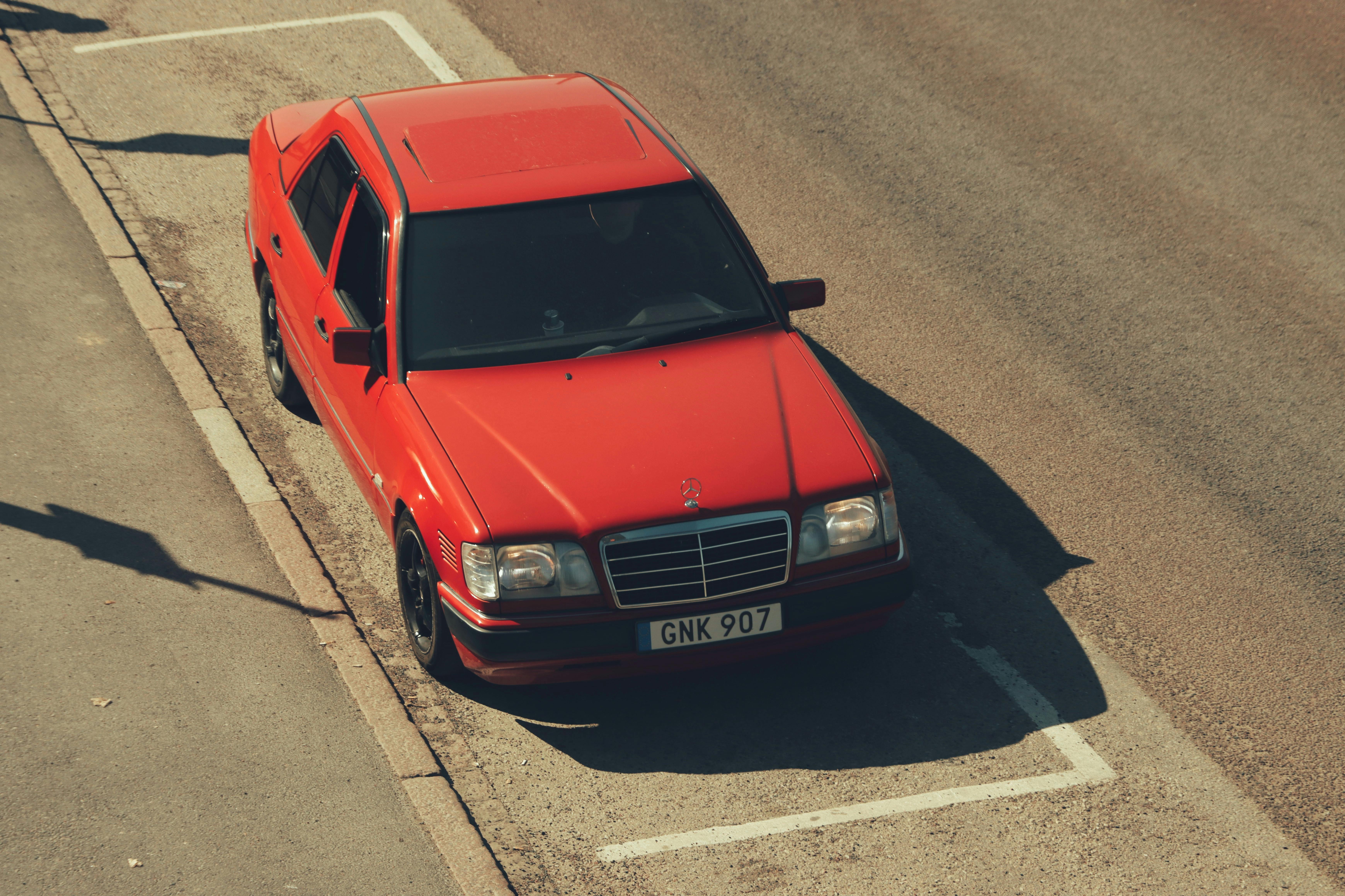 Red Mercedes 500E · Free Stock Photo