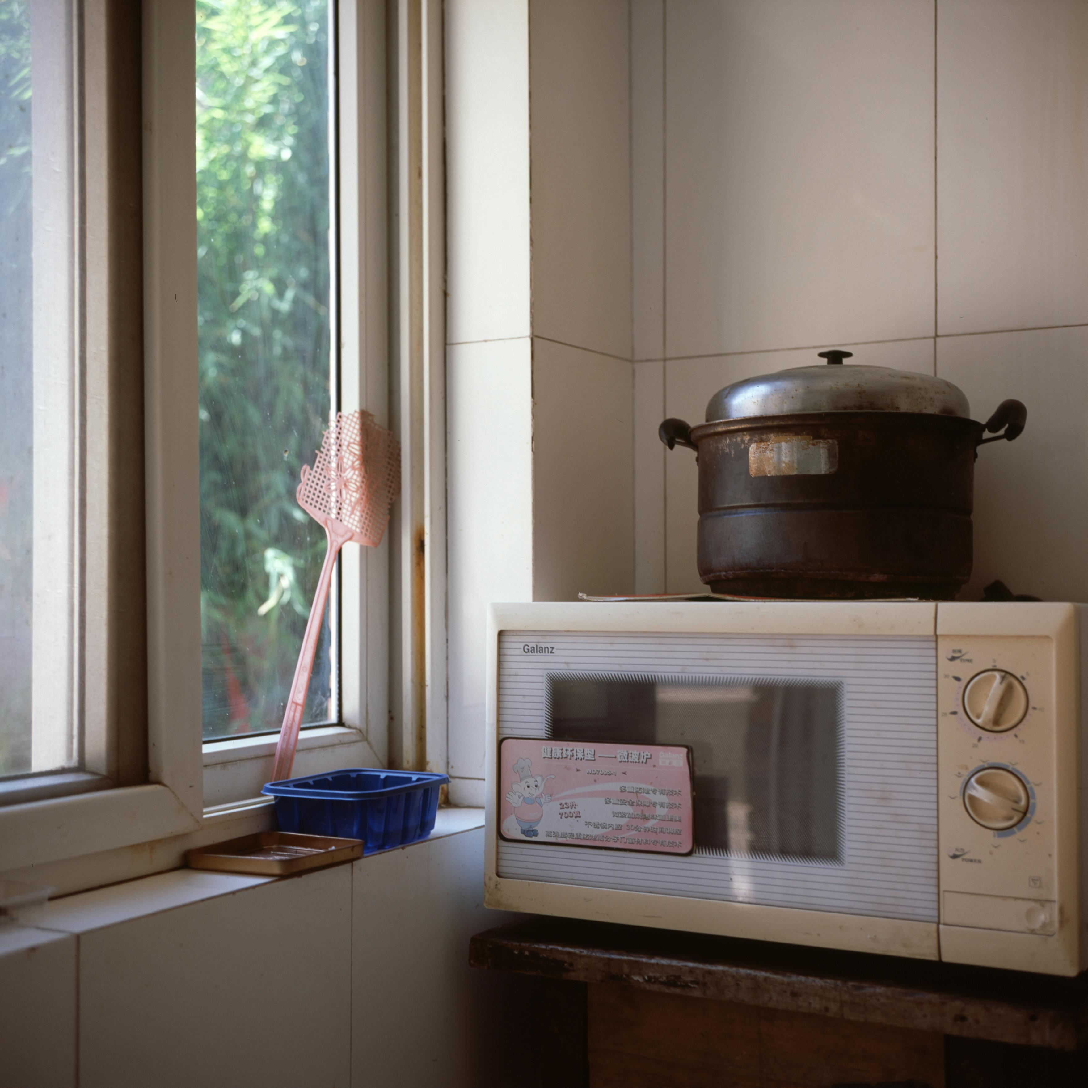 Microwaves Photos, Download The BEST Free Microwaves Stock Photos & HD ...