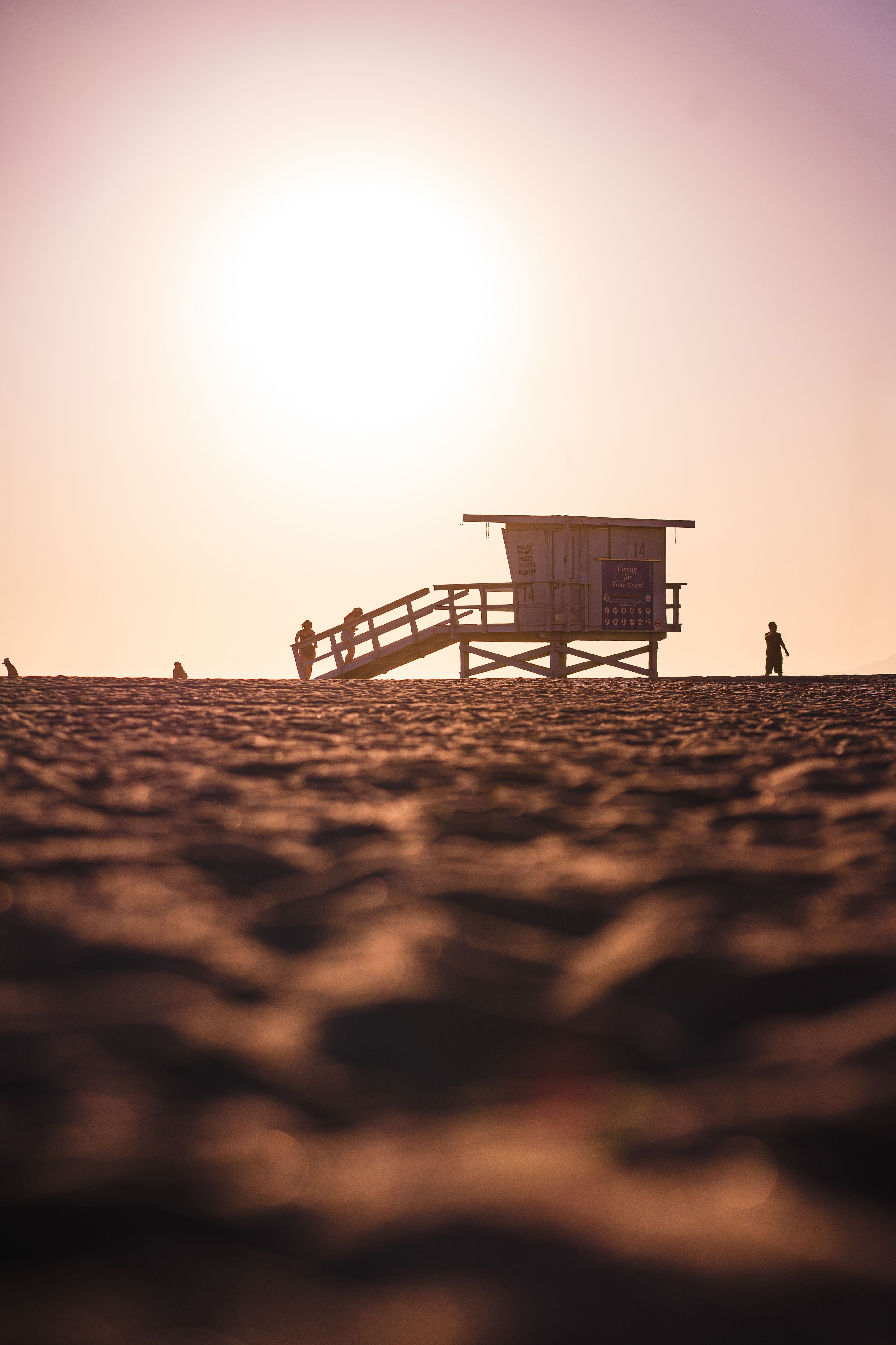 California Lifeguard Shack Wall Photos, Download The BEST Free ...