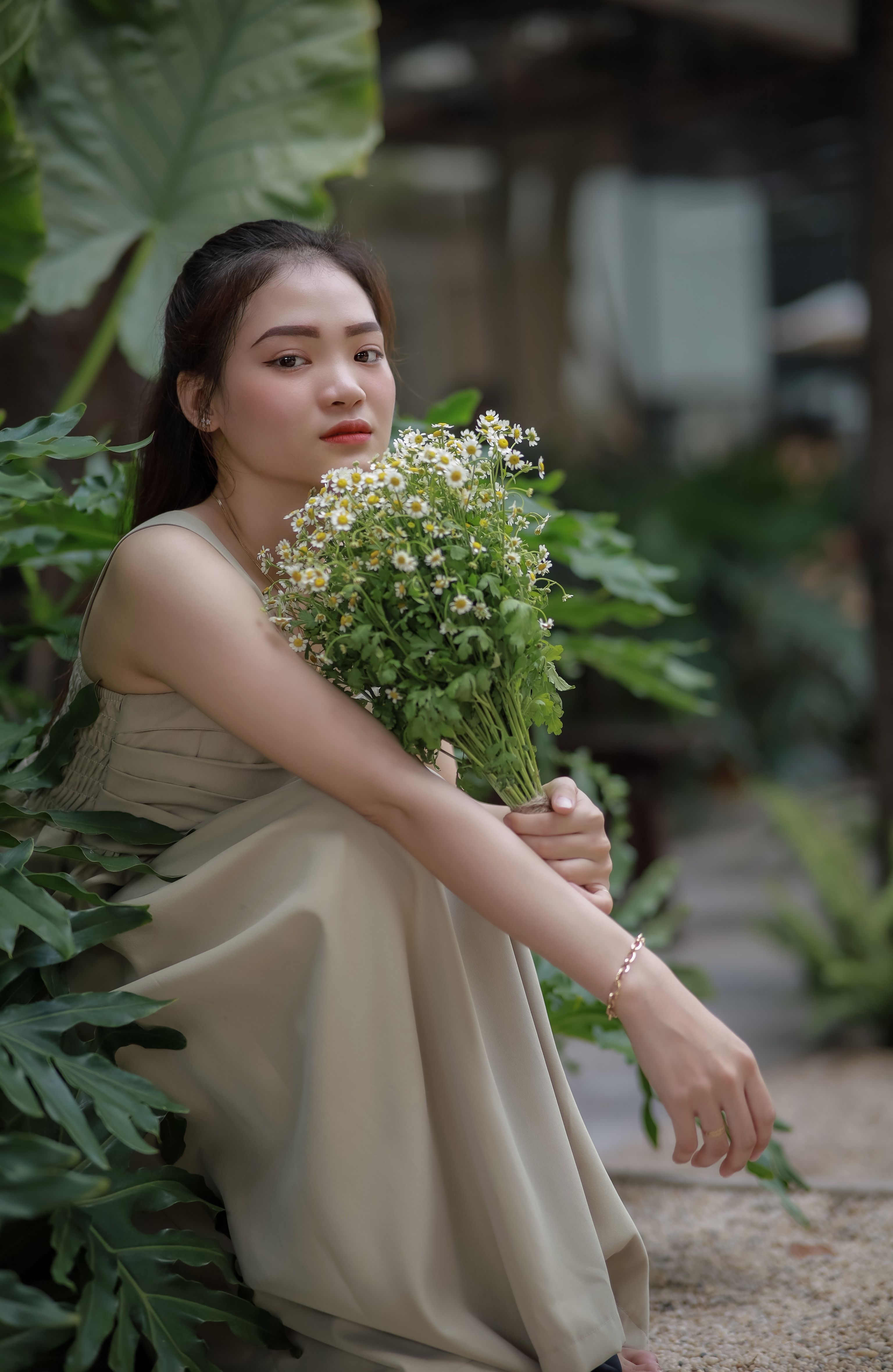Chihiro In The Garden Of Flowers Photos, Download The BEST Free Chihiro ...
