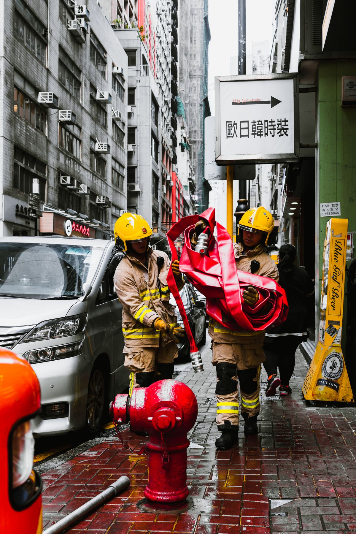Fire Fighters Photos, Download The BEST Free Fire Fighters Stock Photos ...