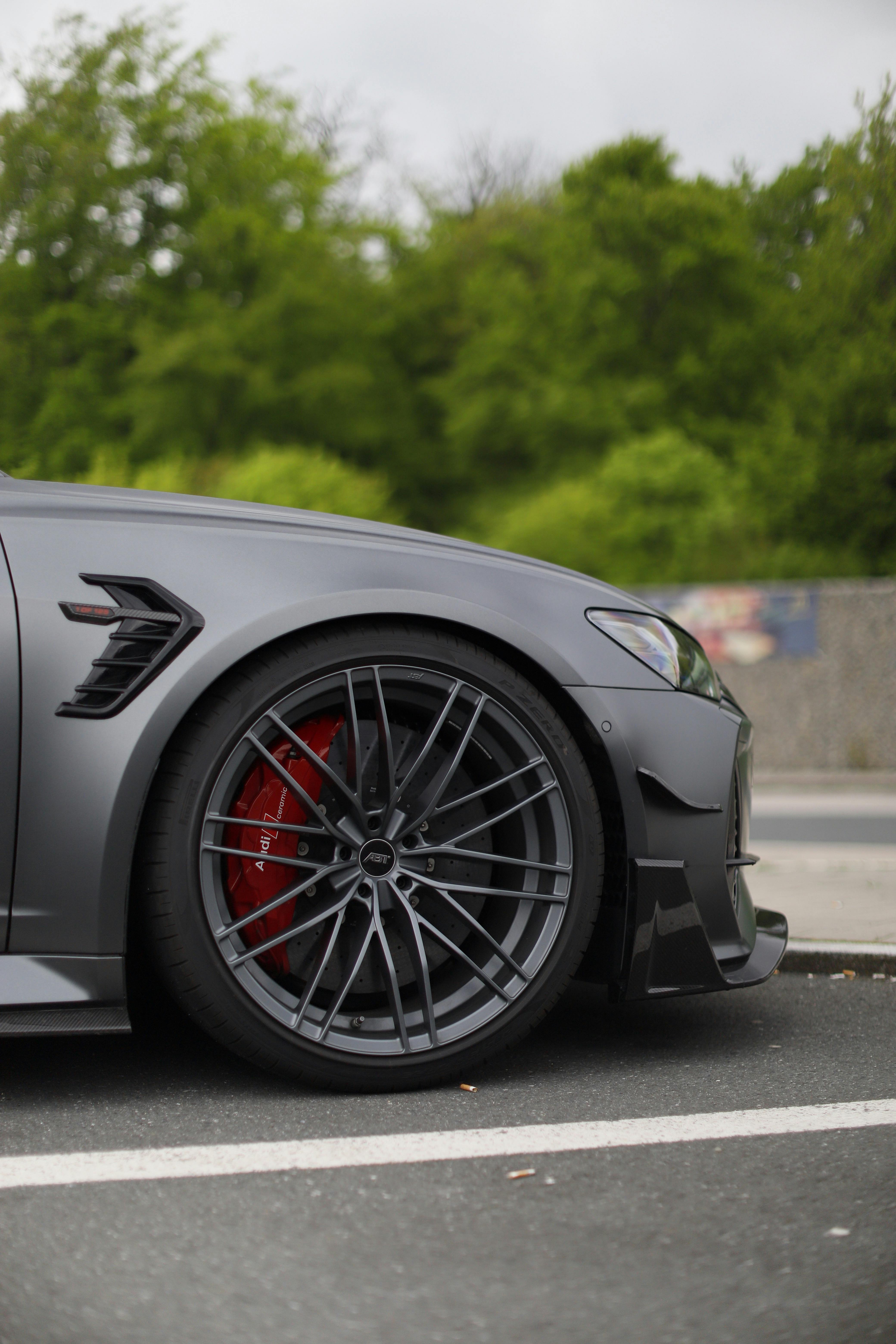 Wheel of Gray, Sports Car · Free Stock Photo