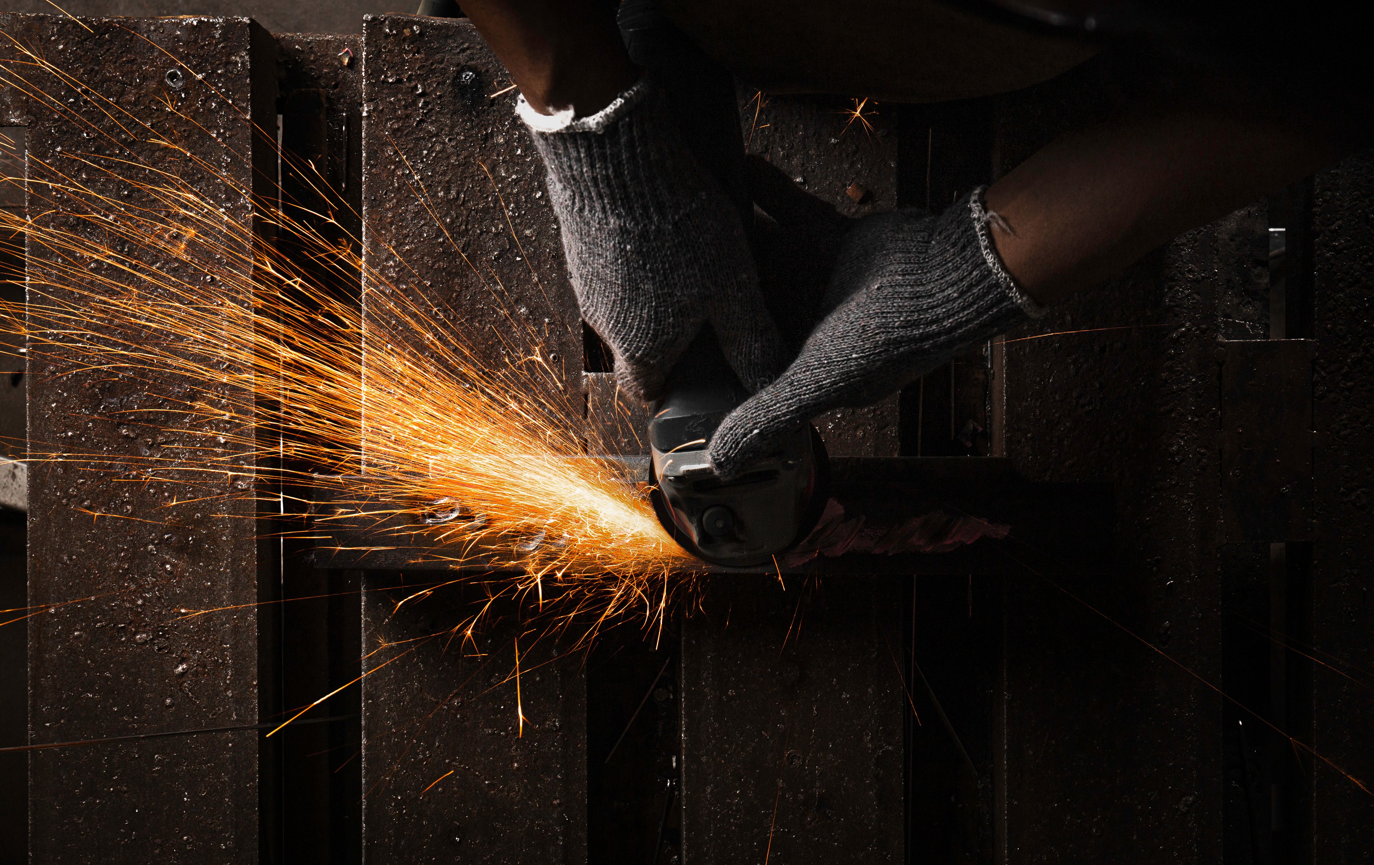 Worker doing Metalwork · Free Stock Photo
