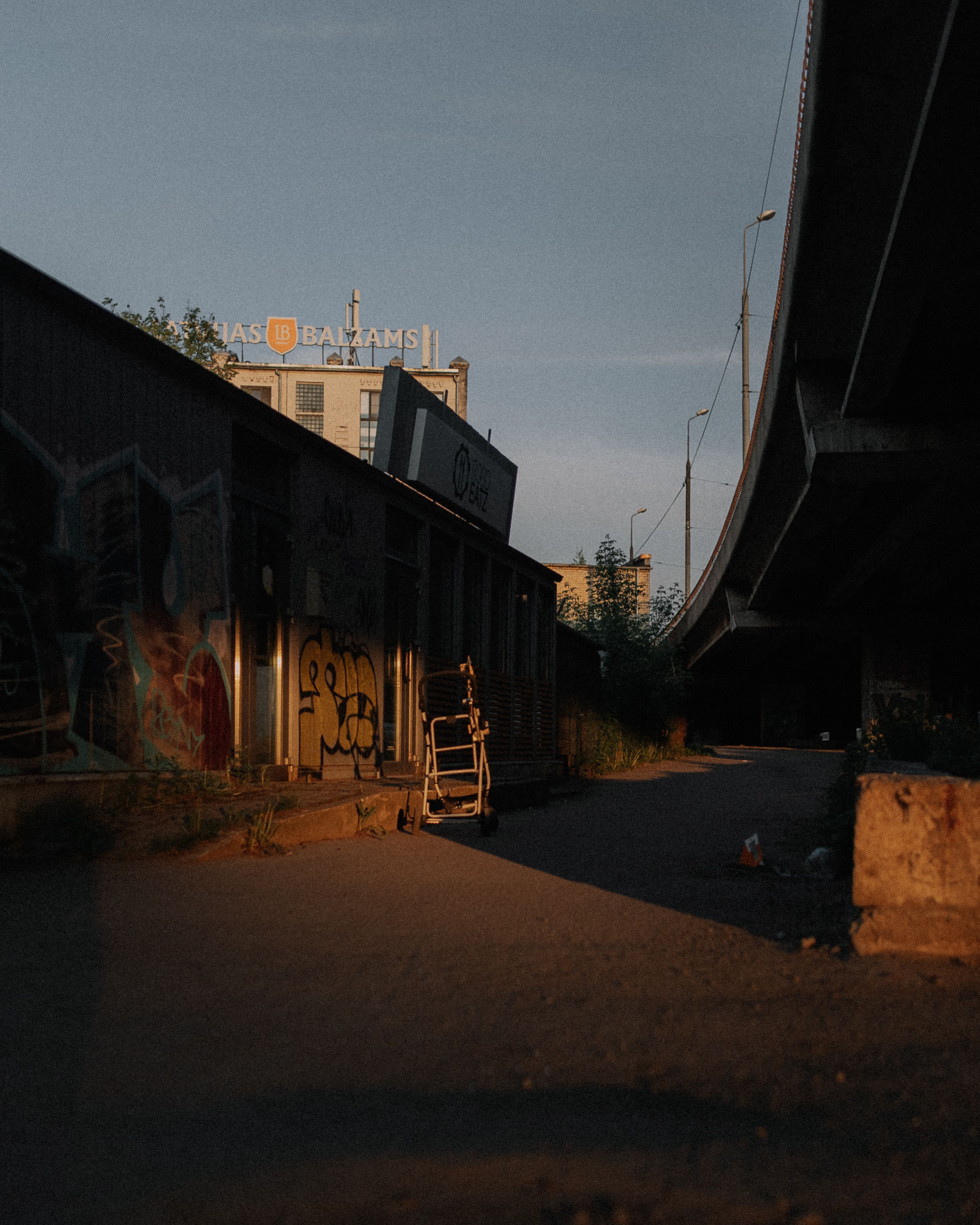 Graffiti Sunset Photos, Download The BEST Free Graffiti Sunset Stock ...