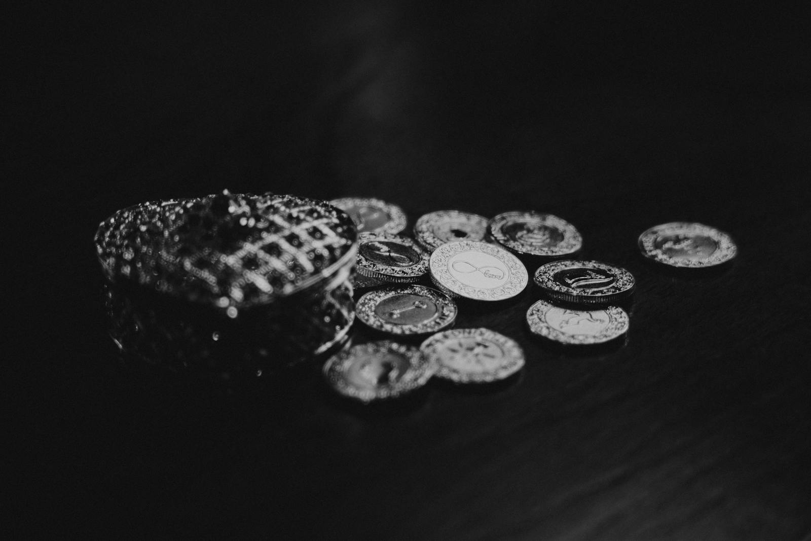 Free Money Photos, Download The BEST Free Free Money Stock Photos & HD ...