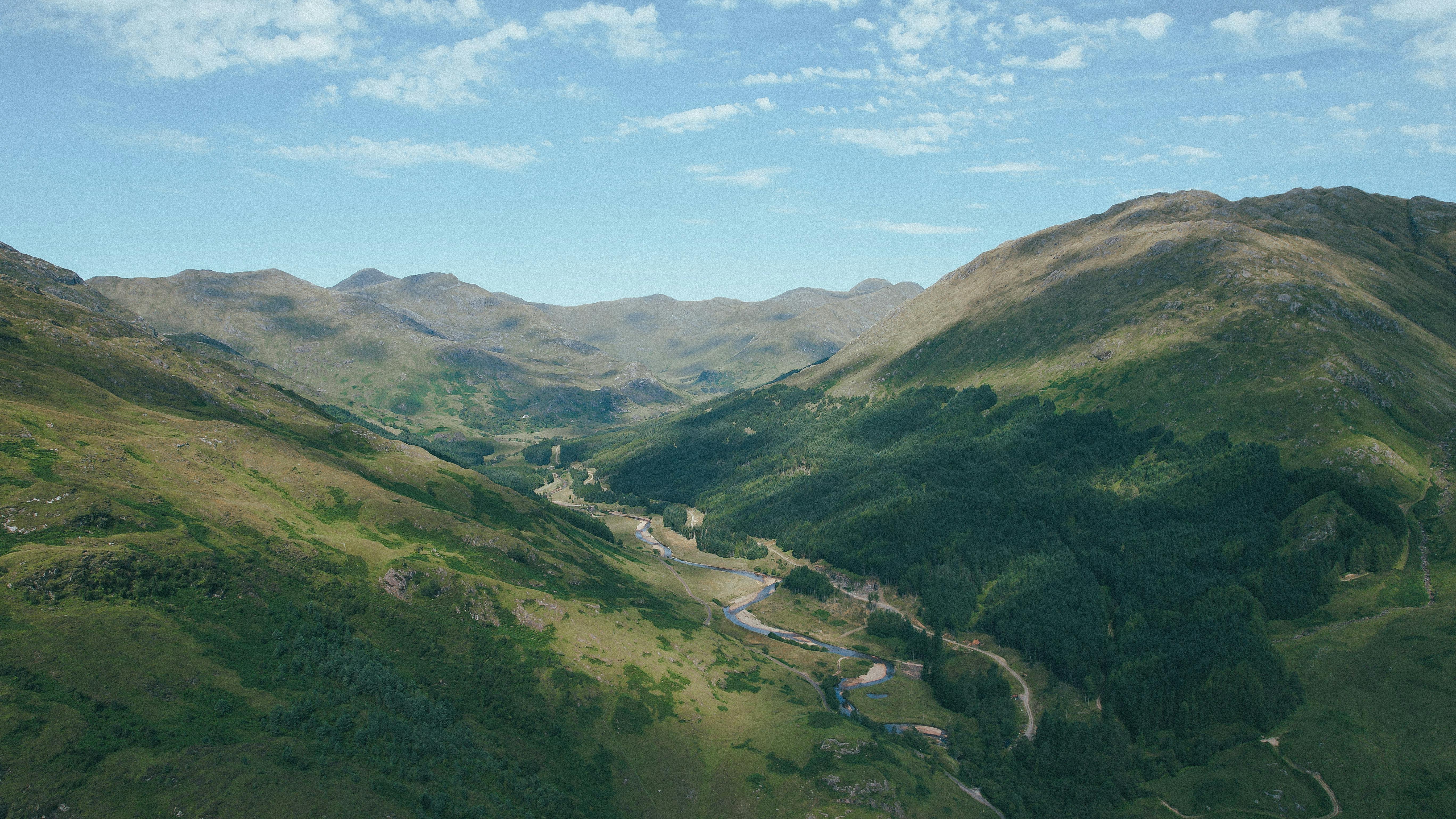 River and Mountain Range · Free Stock Photo