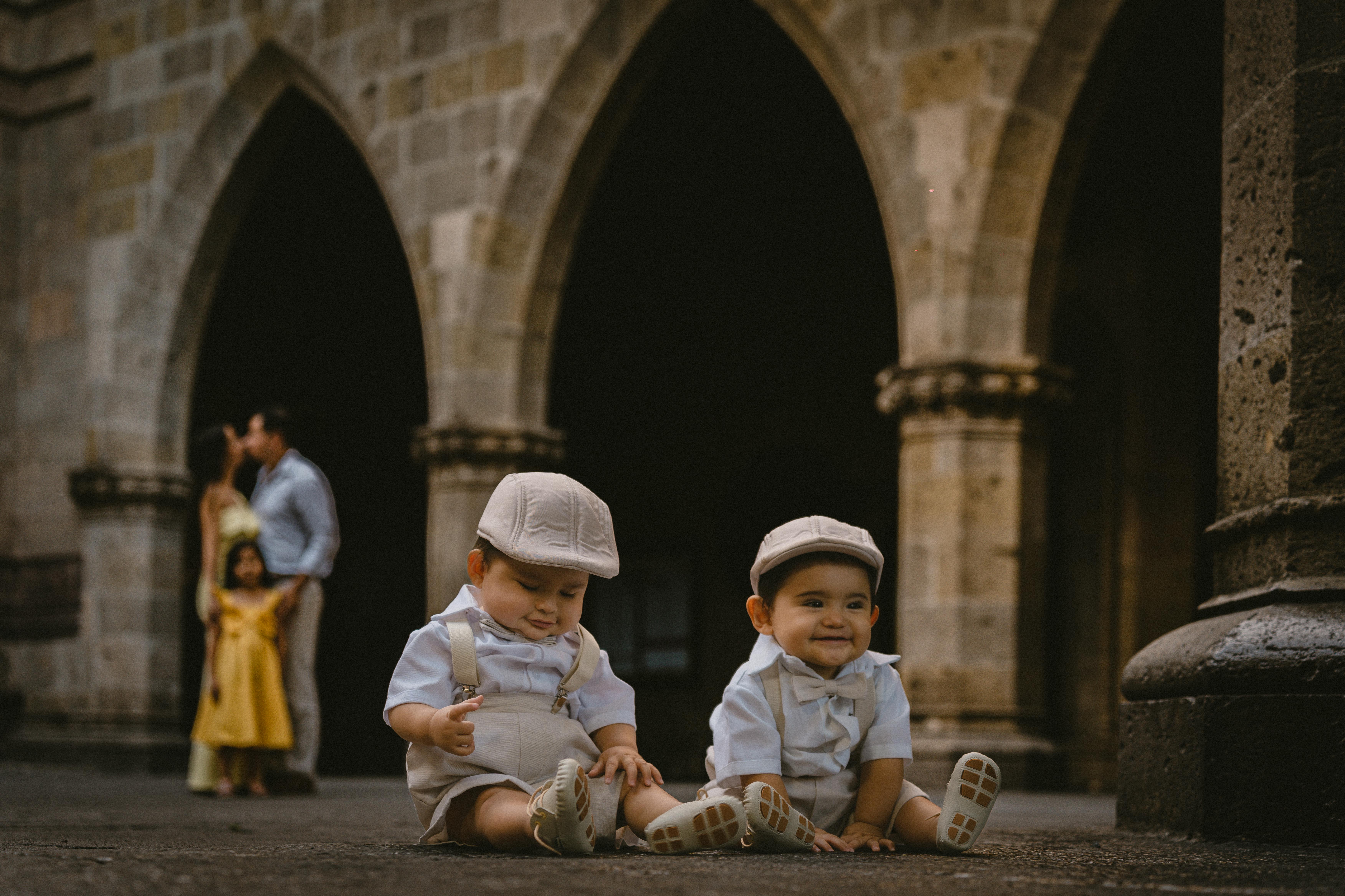 Learmann Twins Candid Photos, Download The BEST Free Learmann Twins ...