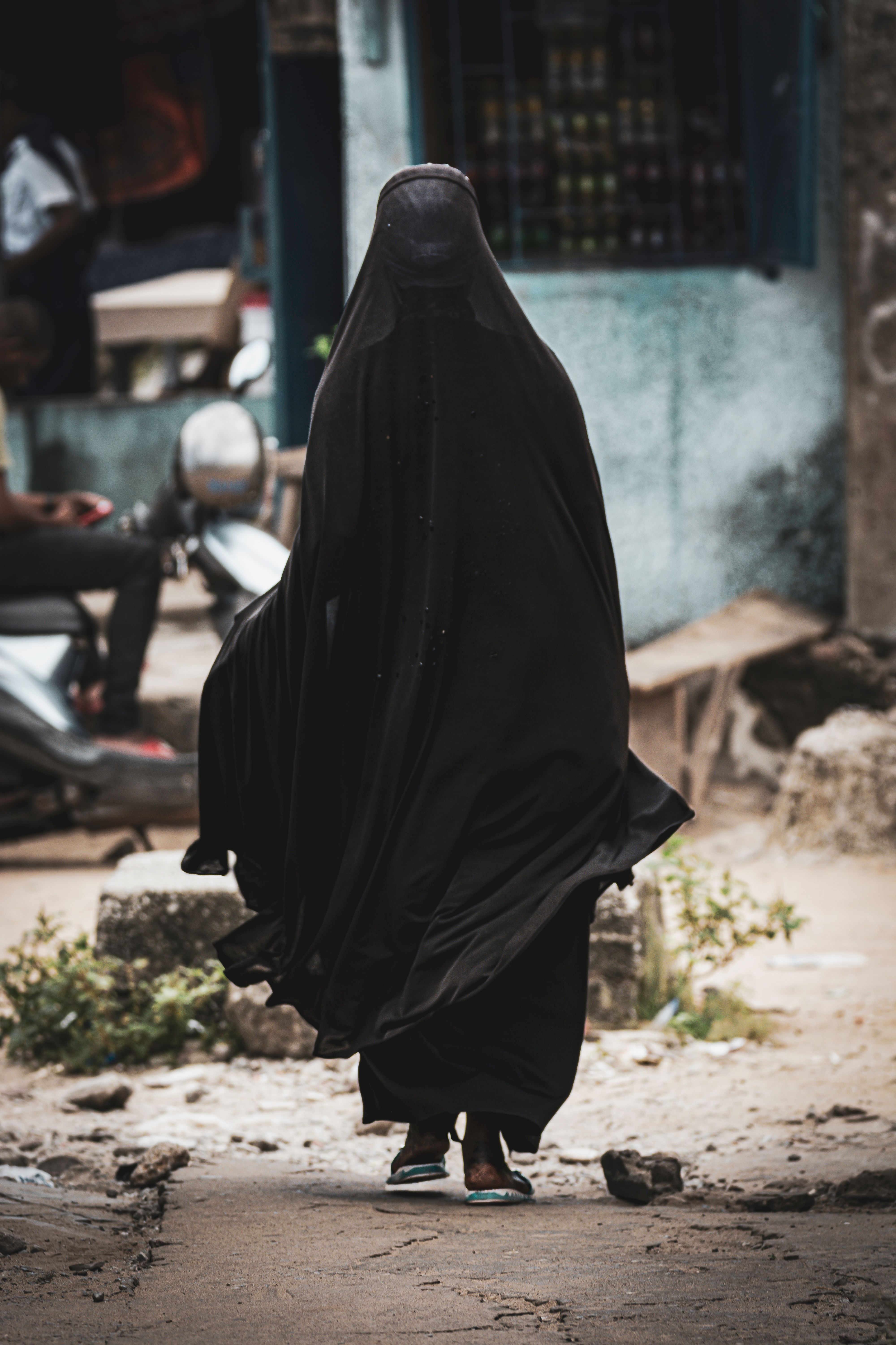 Woman in Niqab and Abaya in Town in Turkey · Free Stock Photo