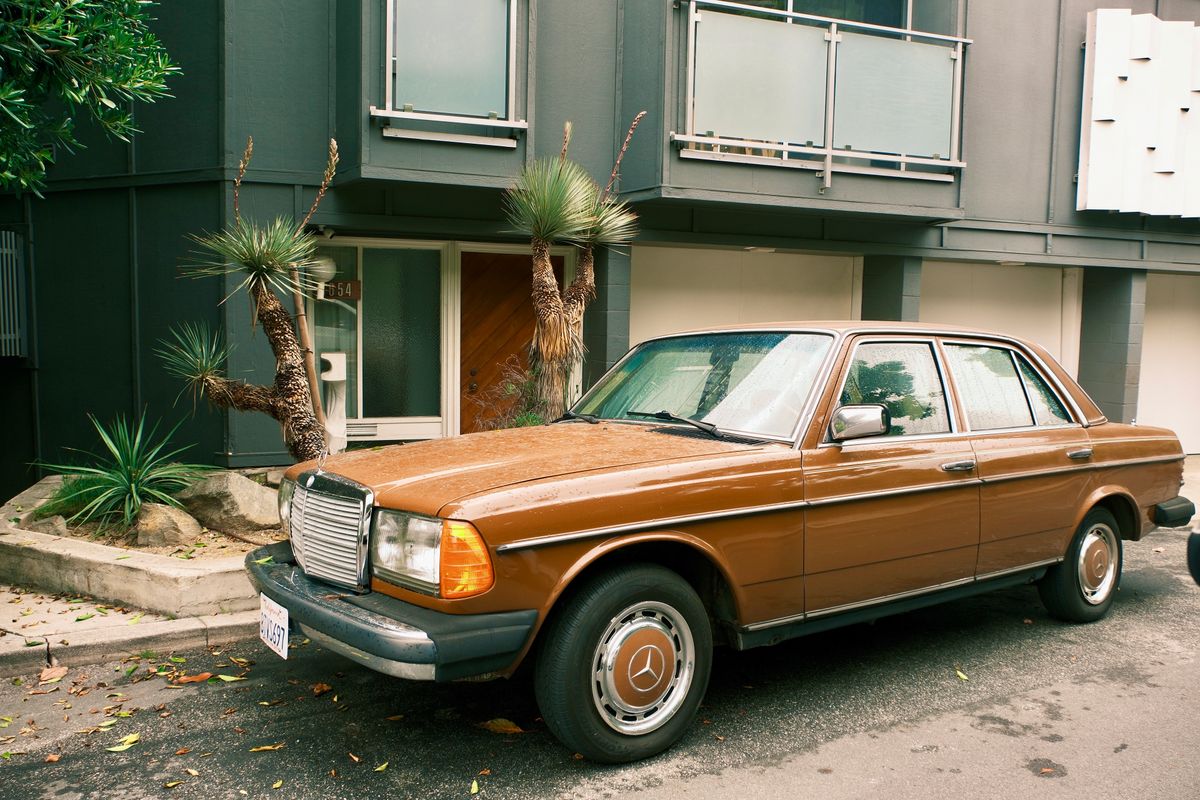Brown Car Photos, Download The BEST Free Brown Car Stock Photos & HD Images